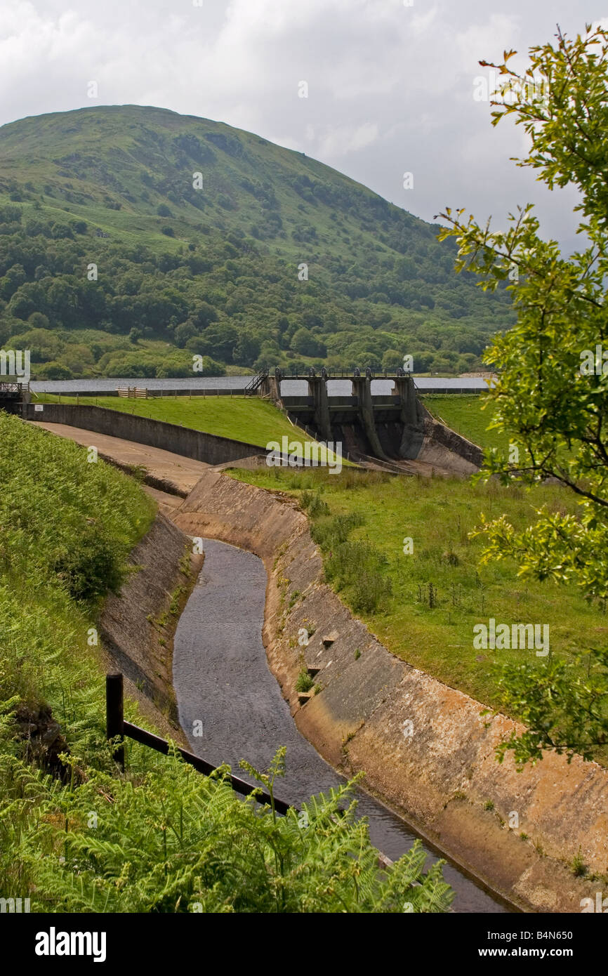 Coedty reservoir hydro site -Fotos und -Bildmaterial in hoher Auflösung ...