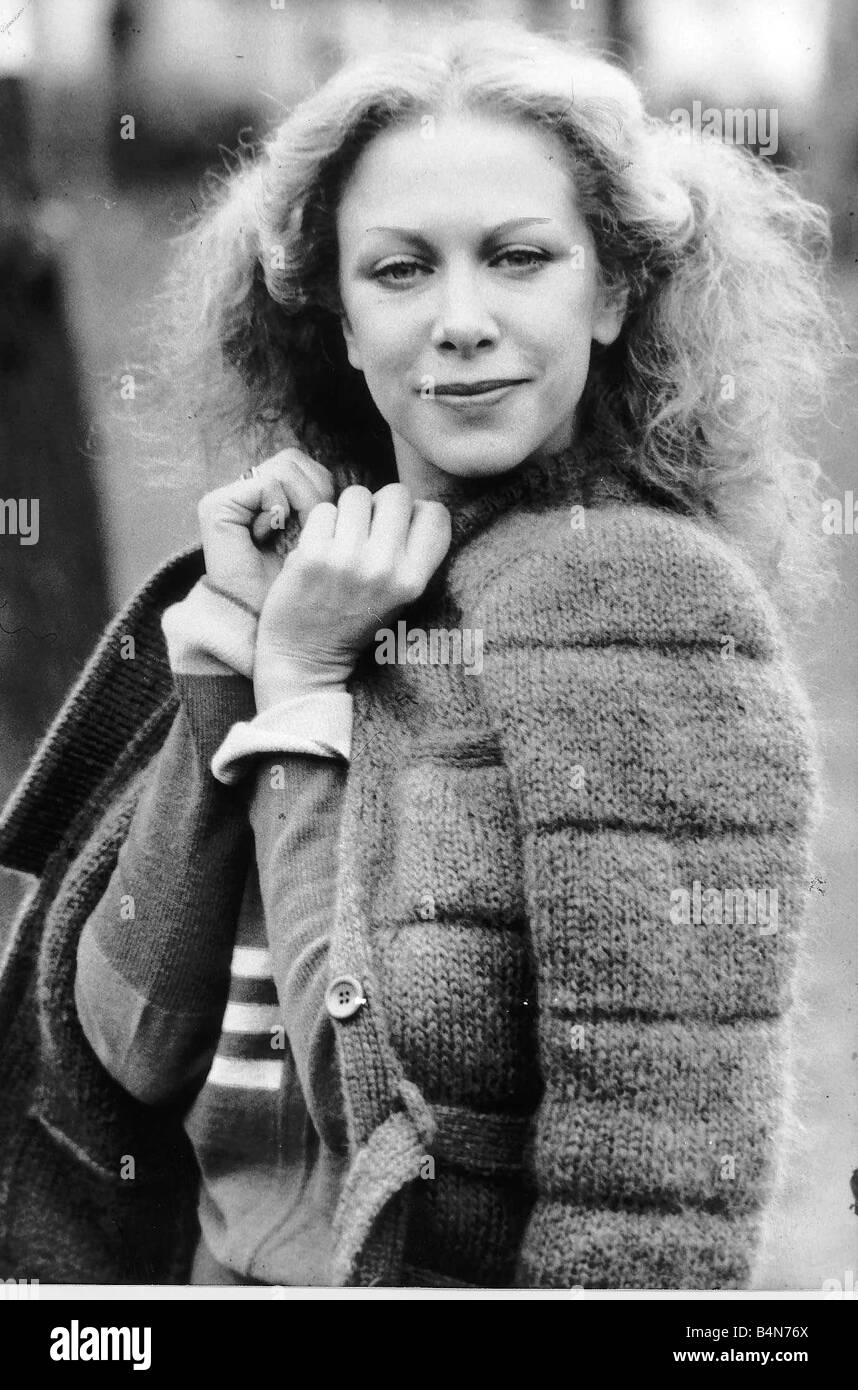 Connie Booth Schauspielerin Die Hauptrolle In Fawlty Towers November 1988 Mirrorpix