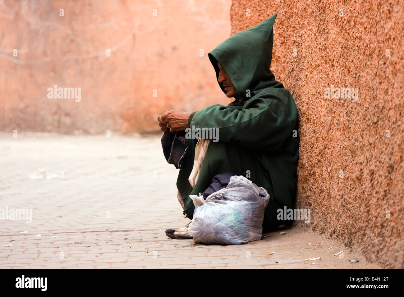 Traditionelle Roben Stockfotos und -bilder Kaufen - Alamy