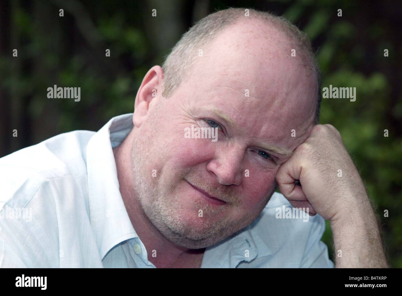 Steve McFadden im April 2005 eins zu eins Interview mit 03:00 Mädchen ...