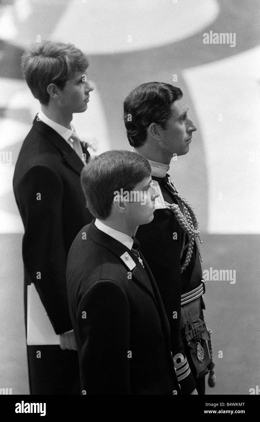 Prinz Charles Lady Diana Spencer königliche Hochzeit Juli 1981 Prinz ...