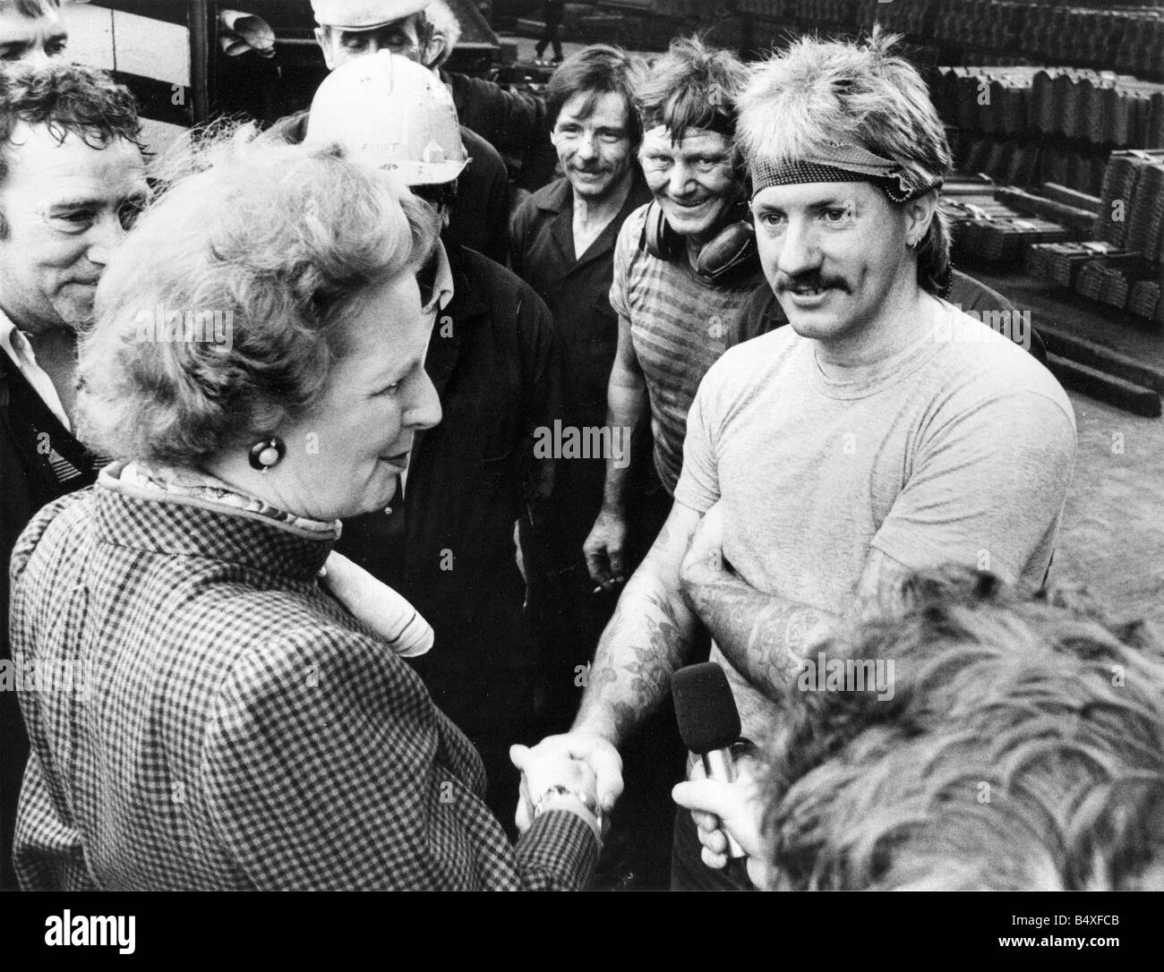 Margaret Thatcher besucht Darlington und Simpson Walzwerk treffen John ...
