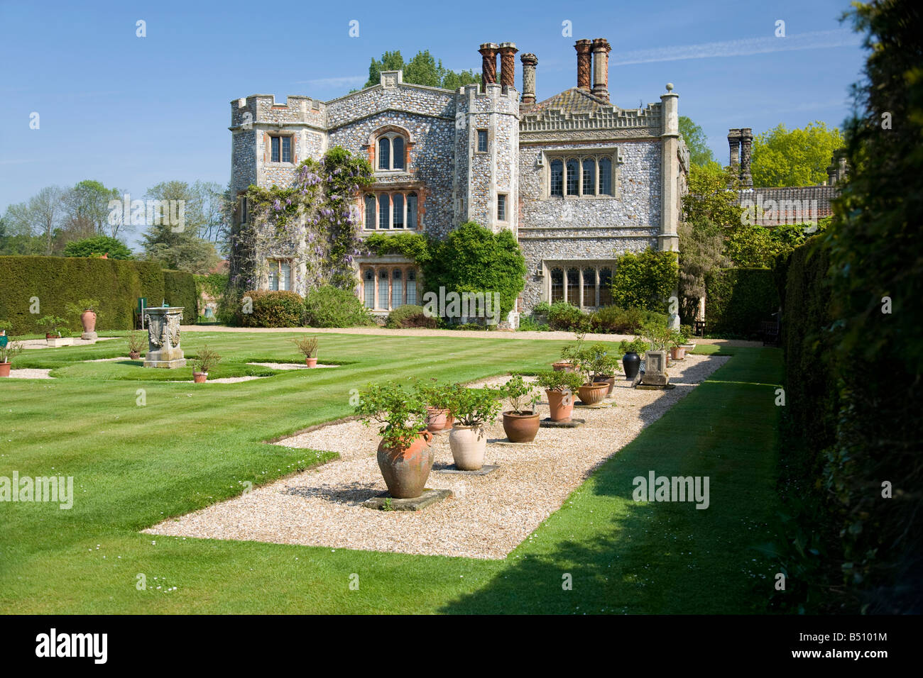 Mannington hall und garten -Fotos und -Bildmaterial in hoher Auflösung ...