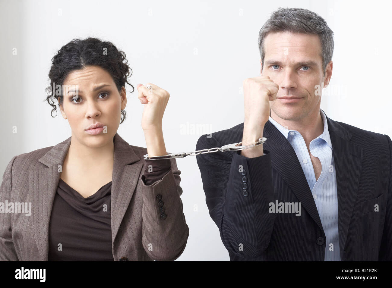 Female Handcuffed Stockfotos und -bilder Kaufen - Seite 2 - Alamy