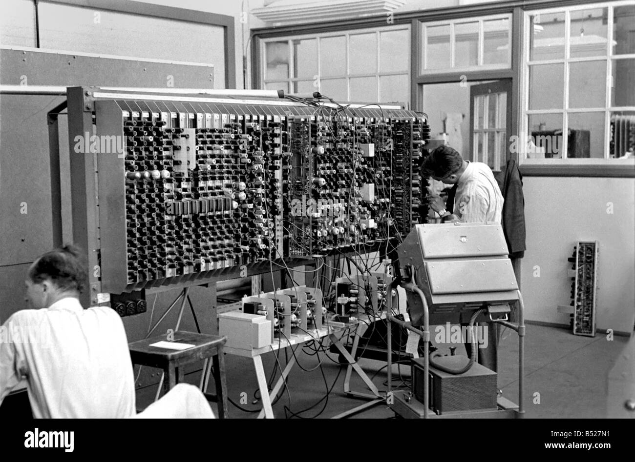 1952 Computer Stockfotos und -bilder Kaufen - Alamy
