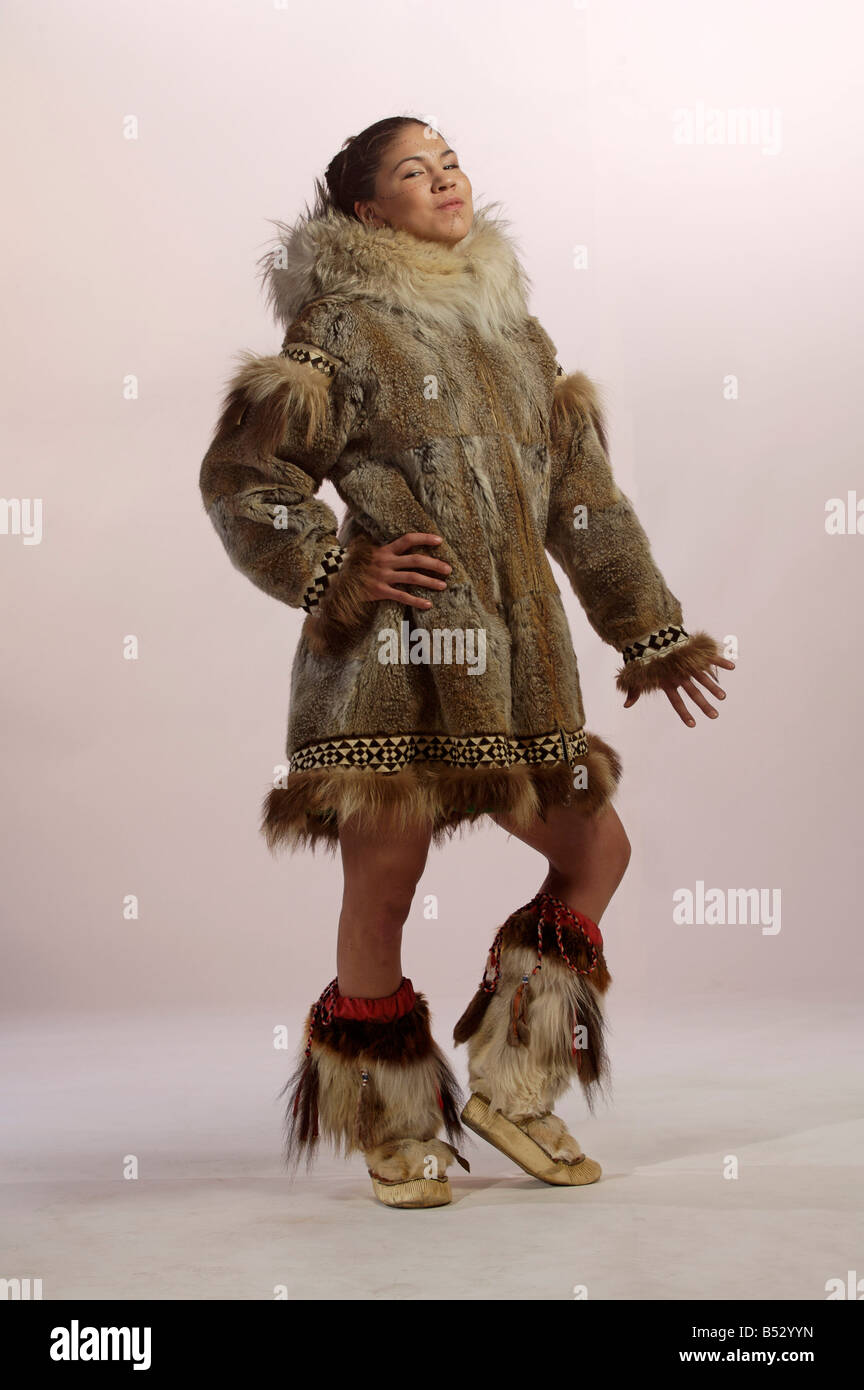 Native inupiat woman alaska -Fotos und -Bildmaterial in hoher Auflösung ...