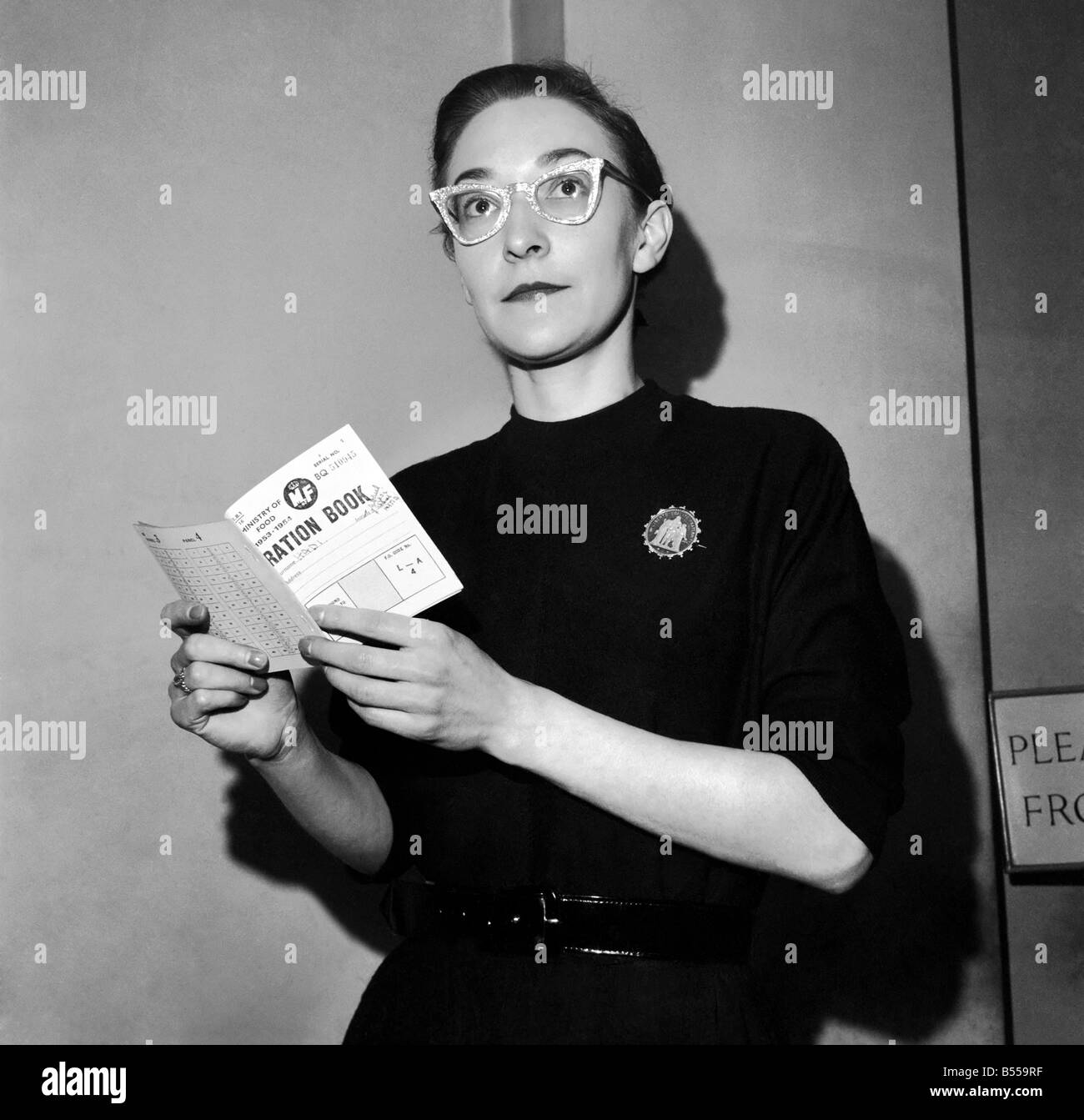 Miss Hopkins, der dem Ministerium für Ernährung, Greycoats Street ...