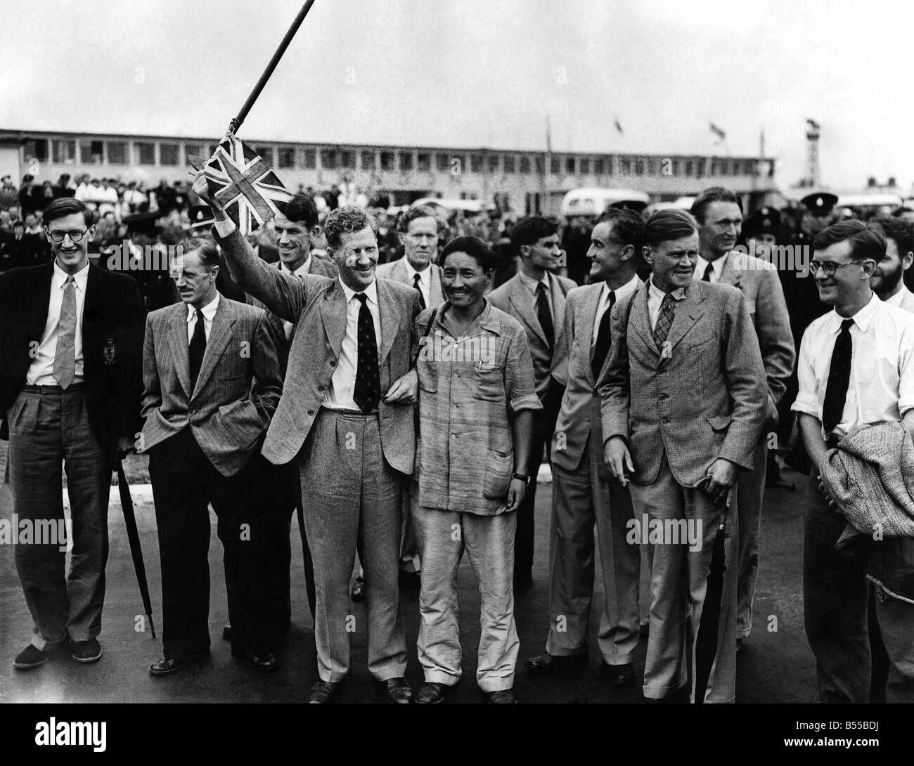 Everest Männer nach Hause fliegen. Männer der britischen Everest ...