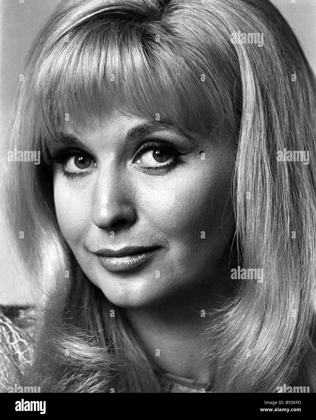 Actress nyree dawn porter -Fotos und -Bildmaterial in hoher Auflösung ...