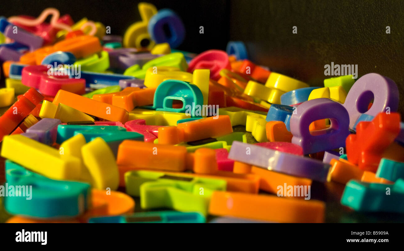 Formen alphabet -Fotos und -Bildmaterial in hoher Auflösung – Alamy