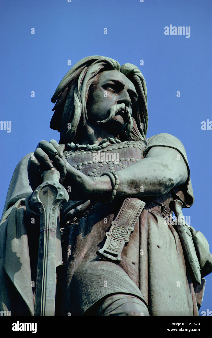 Statue vercingetorix -Fotos und -Bildmaterial in hoher Auflösung – Alamy