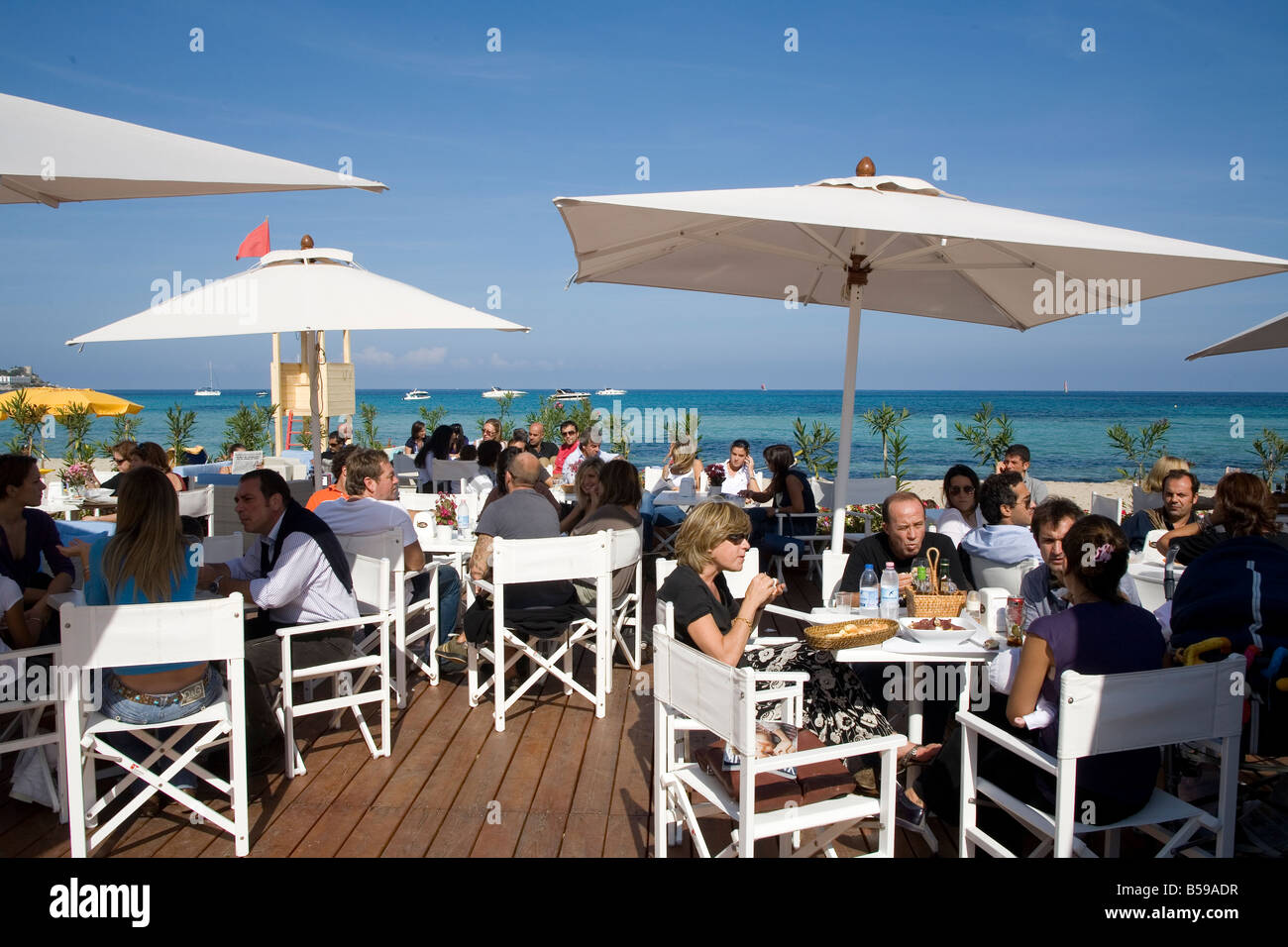 Mondello beach palermo sicily italy -Fotos und -Bildmaterial in hoher ...
