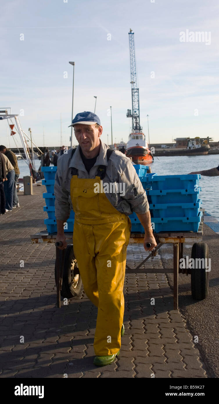 Fischer Landung fangen in Palamos auf den Cami de Ronda Calatonia ...