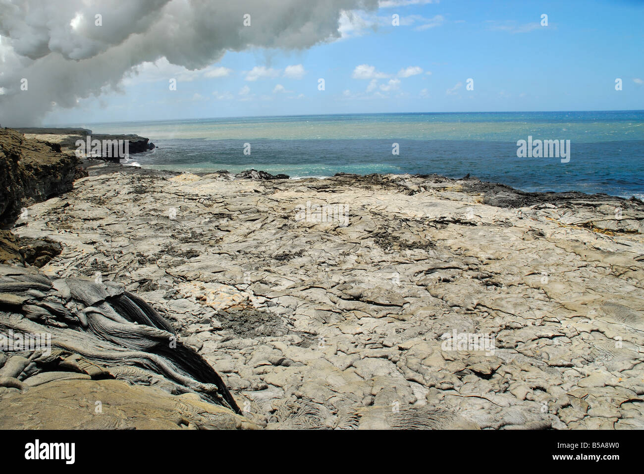 Lava bench -Fotos und -Bildmaterial in hoher Auflösung – Alamy