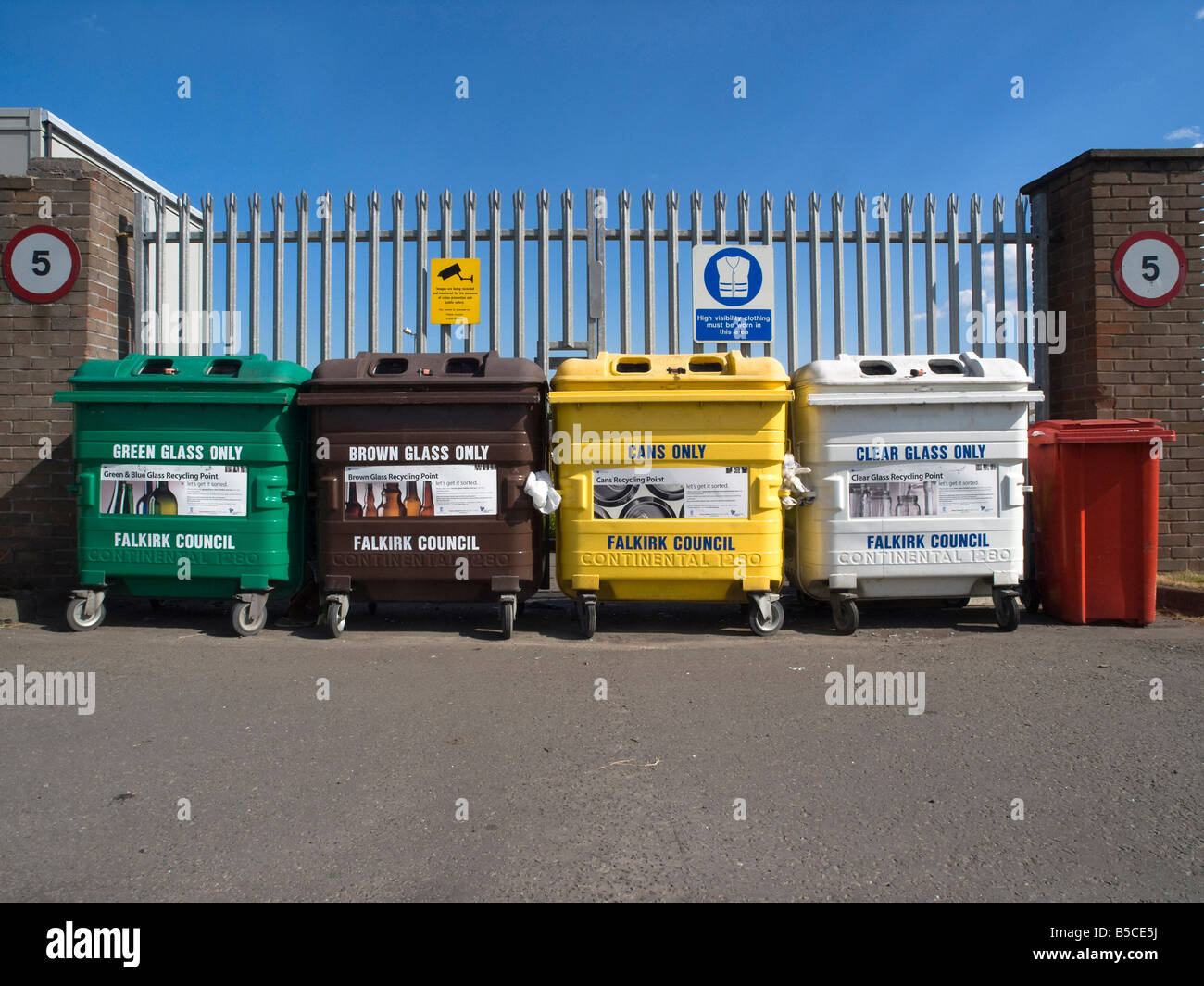 Garbage depot -Fotos und -Bildmaterial in hoher Auflösung – Alamy
