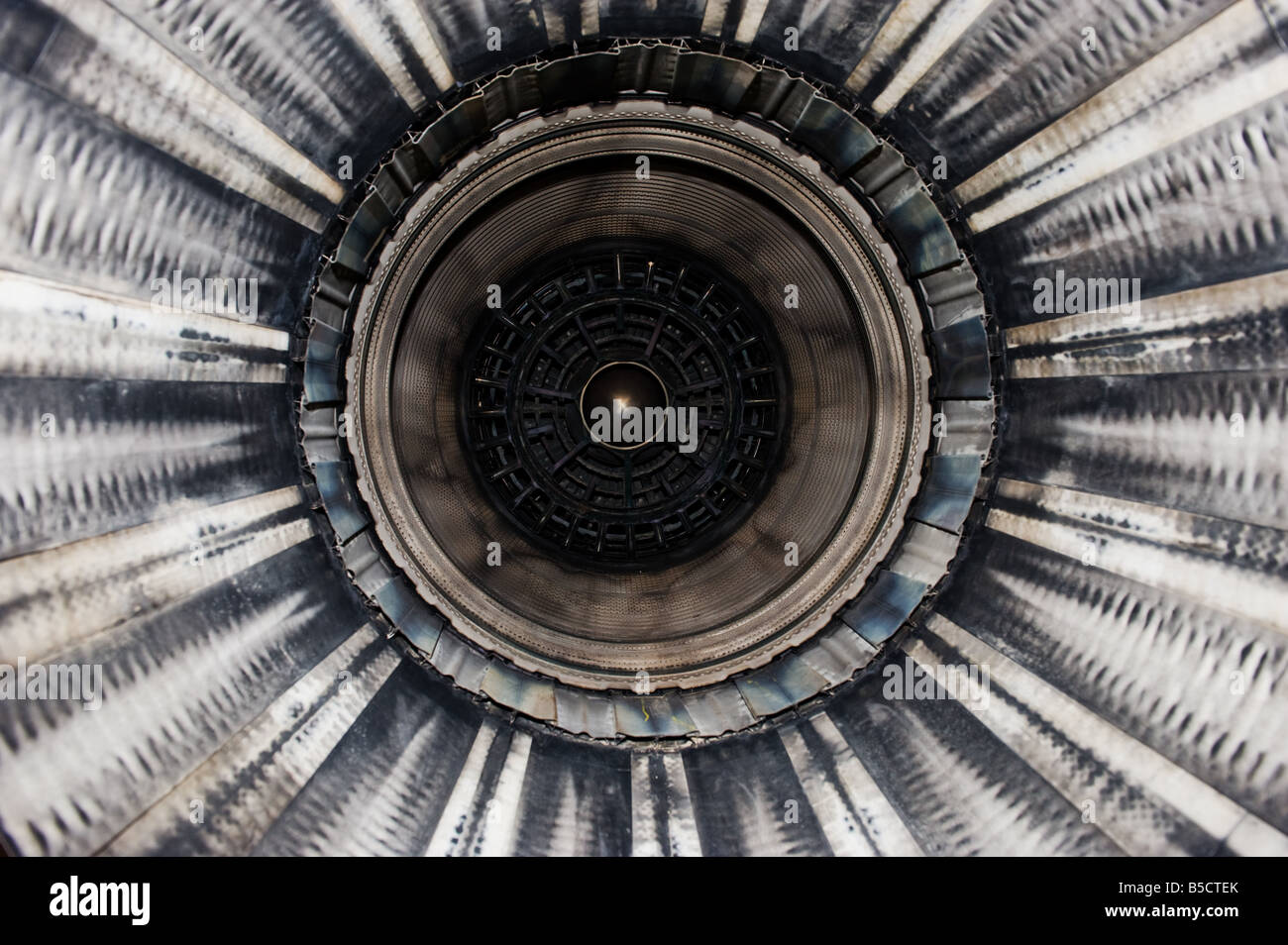 Jet Engine Exhaust Stockfotos und -bilder Kaufen - Alamy