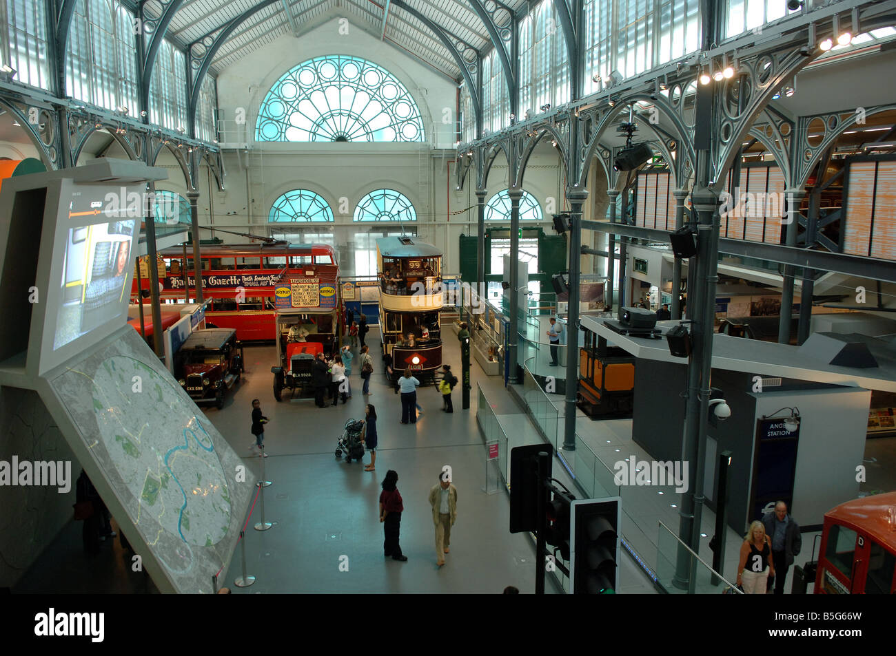 London transport museum -Fotos und -Bildmaterial in hoher Auflösung – Alamy