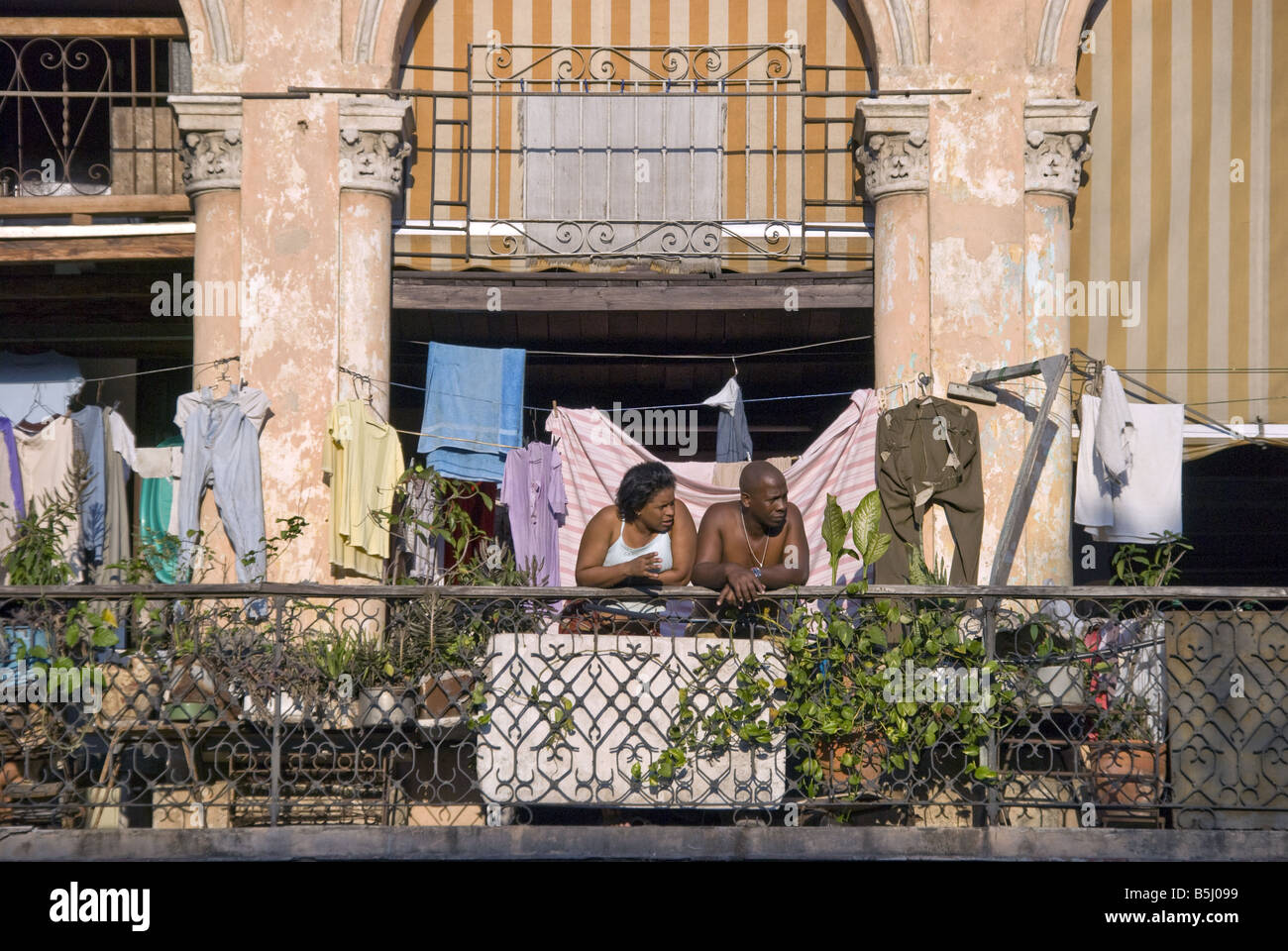 Armut in havanna kuba -Fotos und -Bildmaterial in hoher Auflösung – Alamy