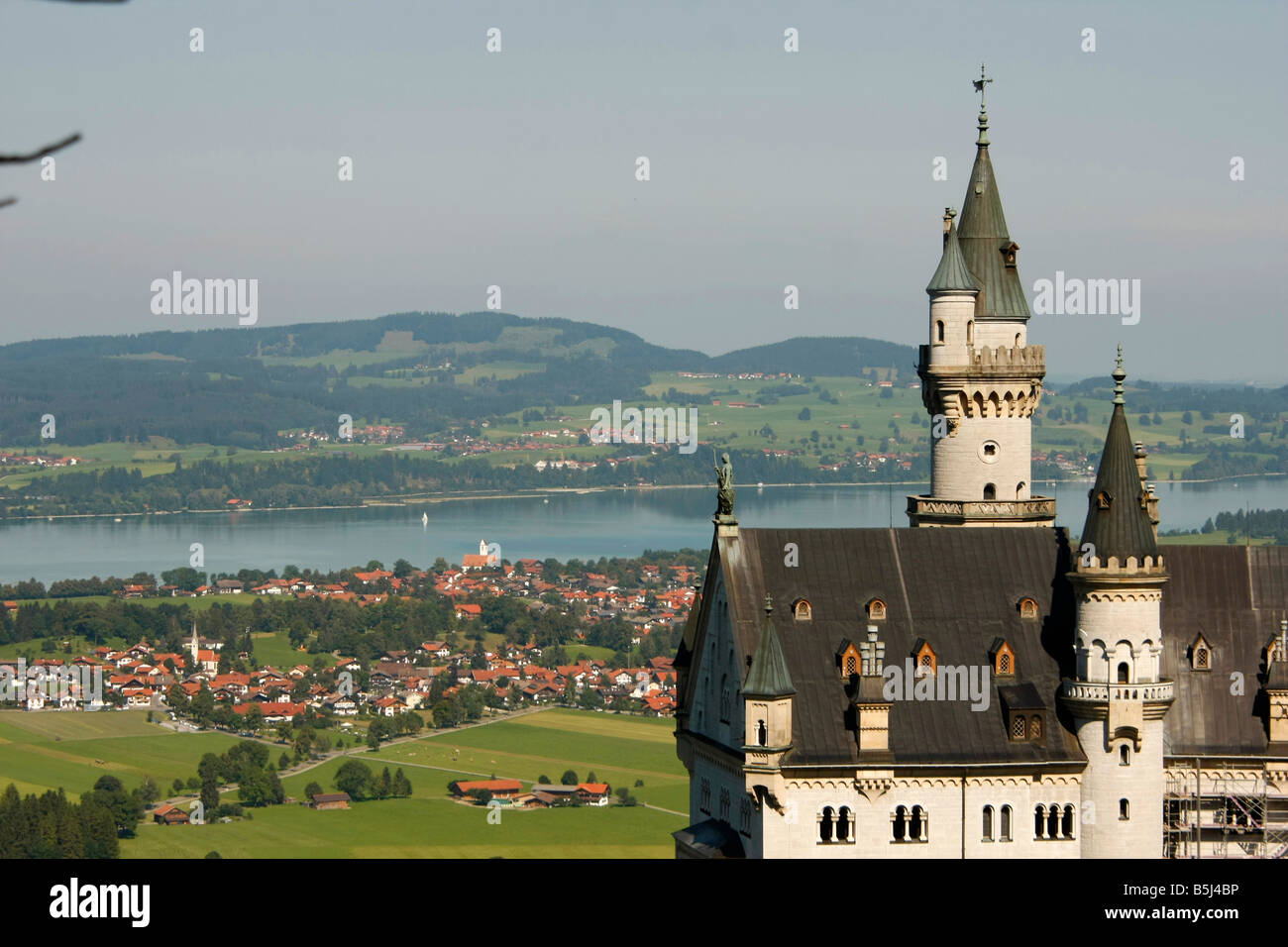 Forggensee neuschwanstein -Fotos und -Bildmaterial in hoher Auflösung ...