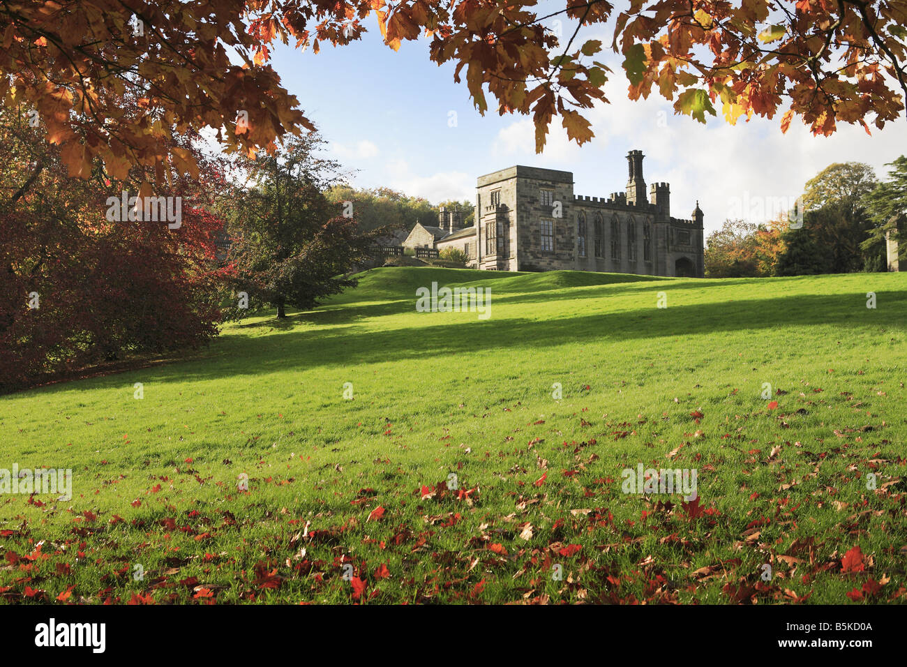 Ilam hall country park -Fotos und -Bildmaterial in hoher Auflösung – Alamy