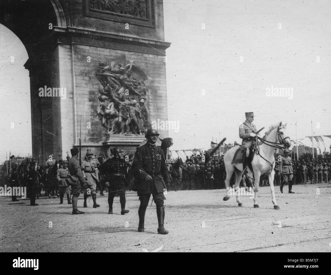 1FK 1101 F1919 E Marschall Petain Vict Celebr 1919 Foto Petain Philippe ...