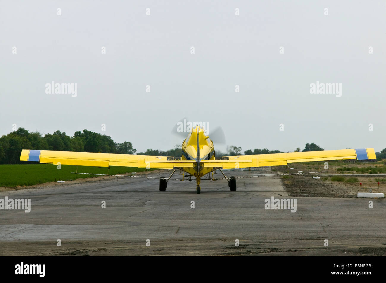 Crop duster -Fotos und -Bildmaterial in hoher Auflösung – Alamy