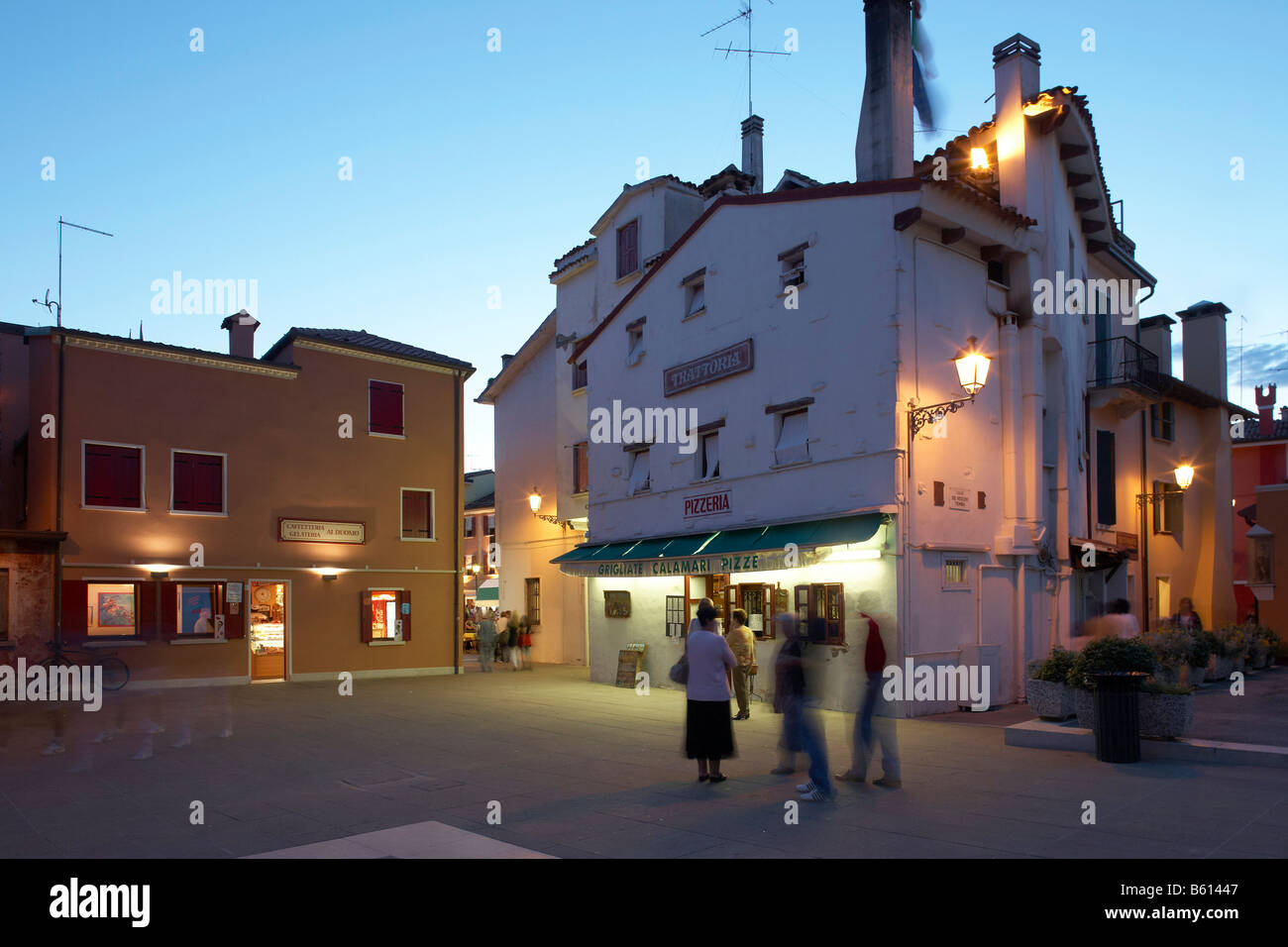 Italy caorle old town house -Fotos und -Bildmaterial in hoher Auflösung ...