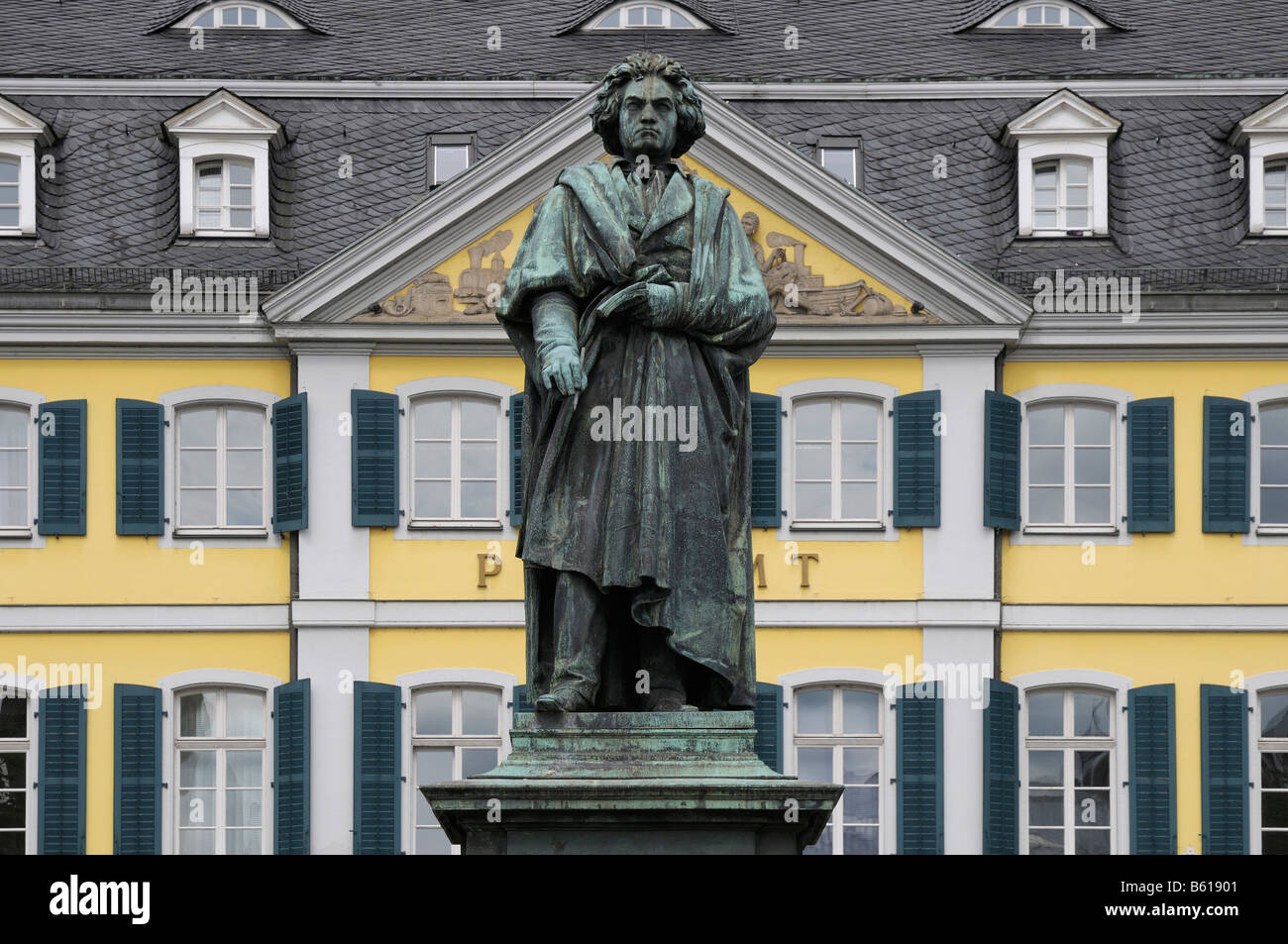 Beethoven Denkmal Bonn Stockfotos und -bilder Kaufen - Alamy