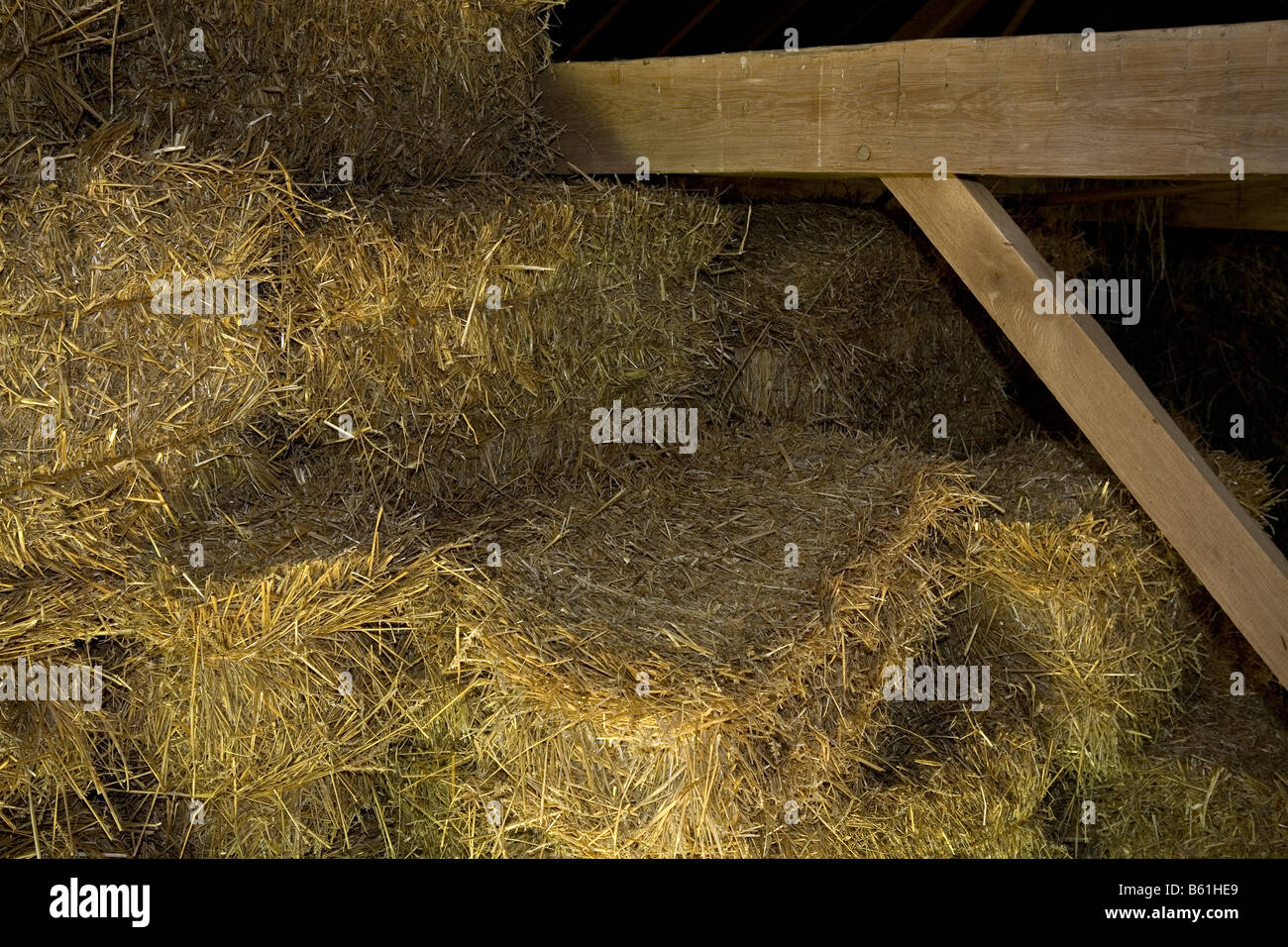 Heuboden in einer Scheune in einem Stadtpark Stockfotografie - Alamy
