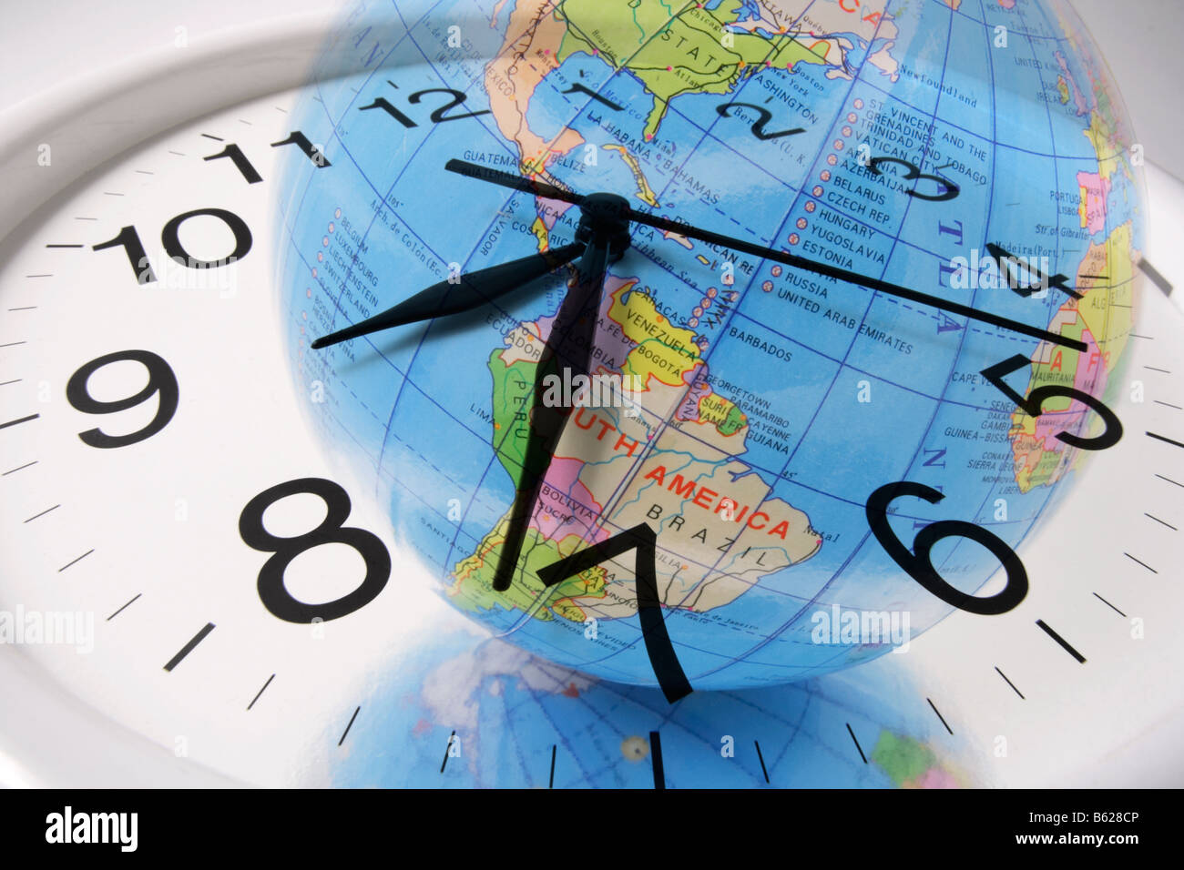 Uhr kugel -Fotos und -Bildmaterial in hoher Auflösung – Alamy