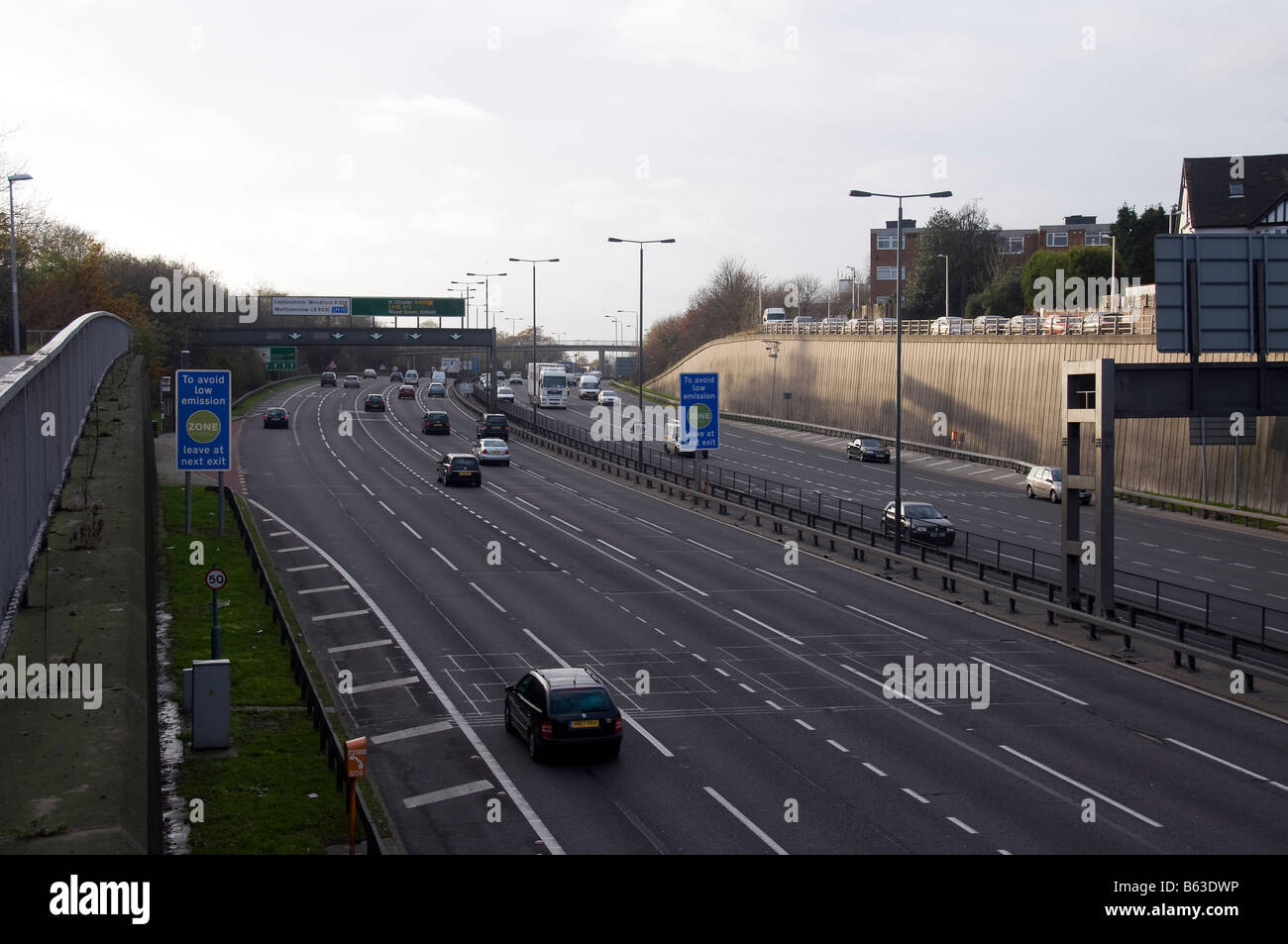 A406 north circular road -Fotos und -Bildmaterial in hoher Auflösung – Alamy