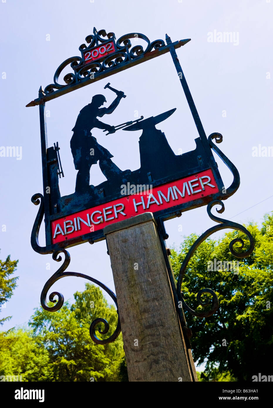Abinger Dorfschild Stockfotos und -bilder Kaufen - Alamy