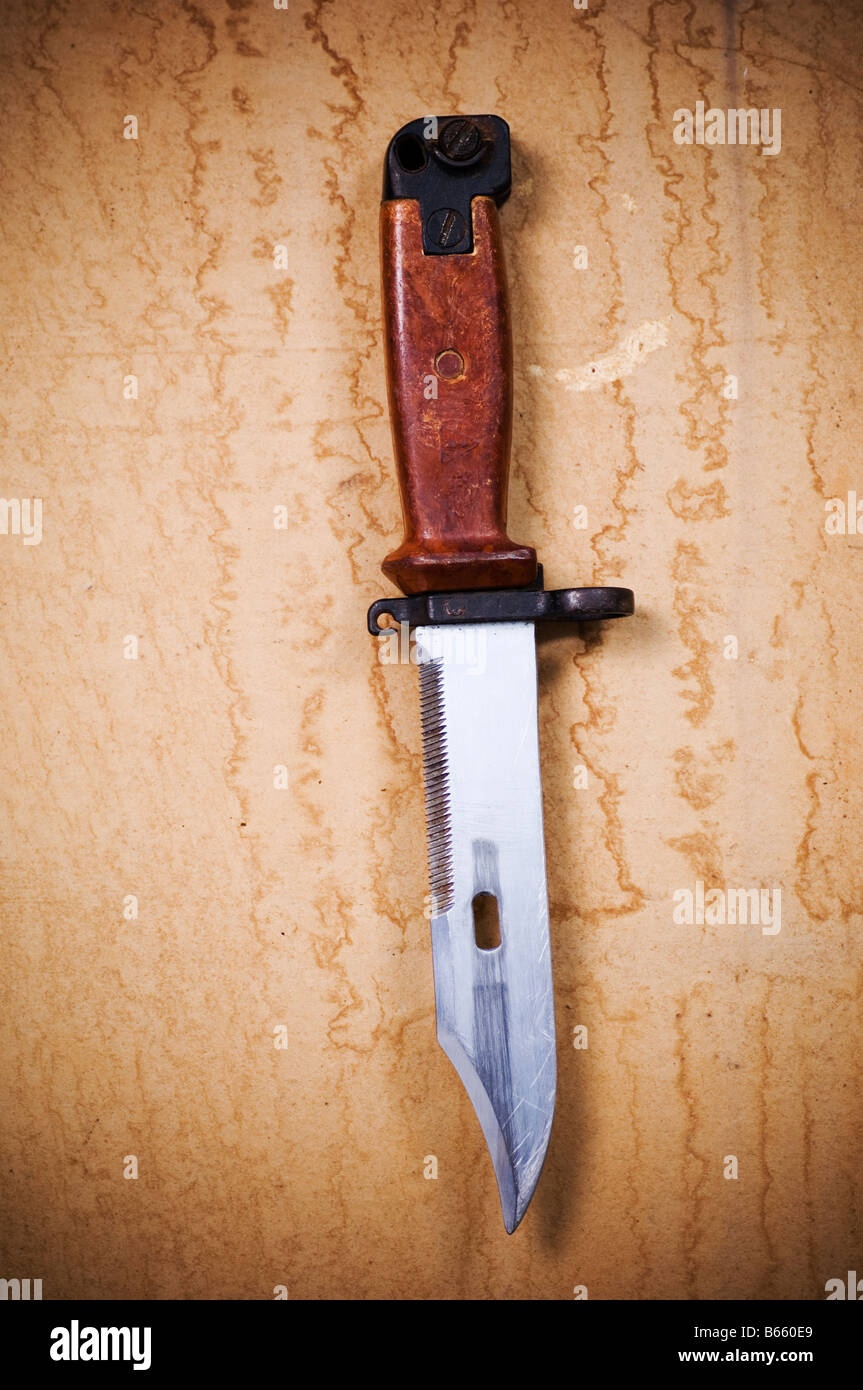 Bajonett messer -Fotos und -Bildmaterial in hoher Auflösung – Alamy