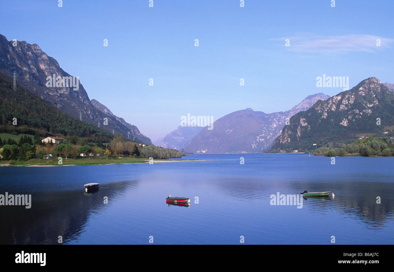 Lake Idro Italy Stockfotos & Lake Idro Italy Bilder - Alamy