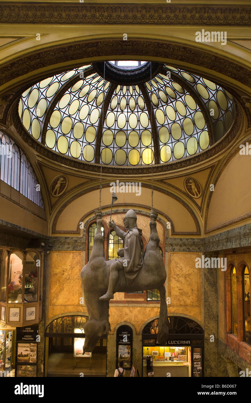 Lucerna atrium -Fotos und -Bildmaterial in hoher Auflösung – Alamy