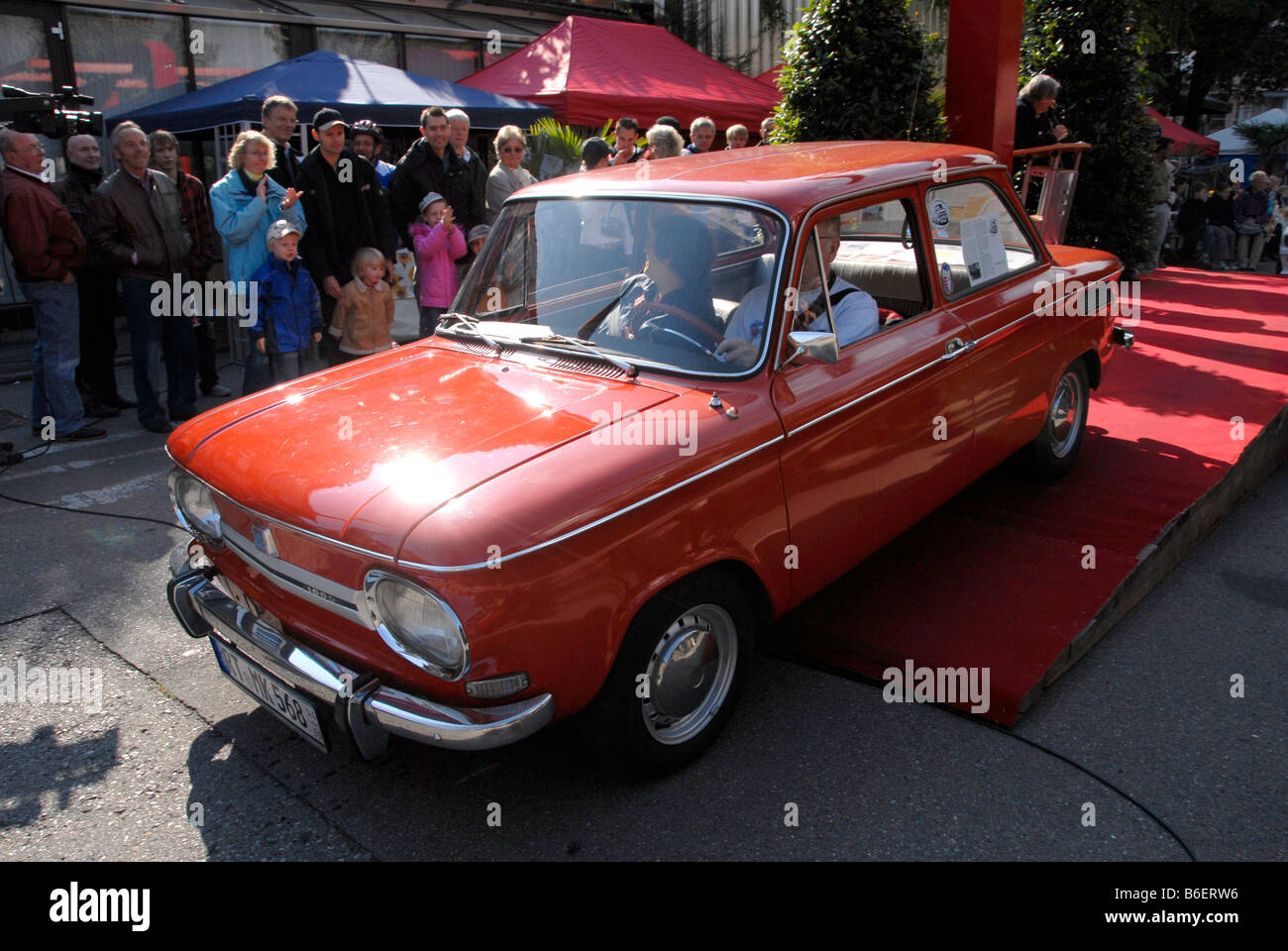 Oldtimer festivals -Fotos und -Bildmaterial in hoher Auflösung – Alamy