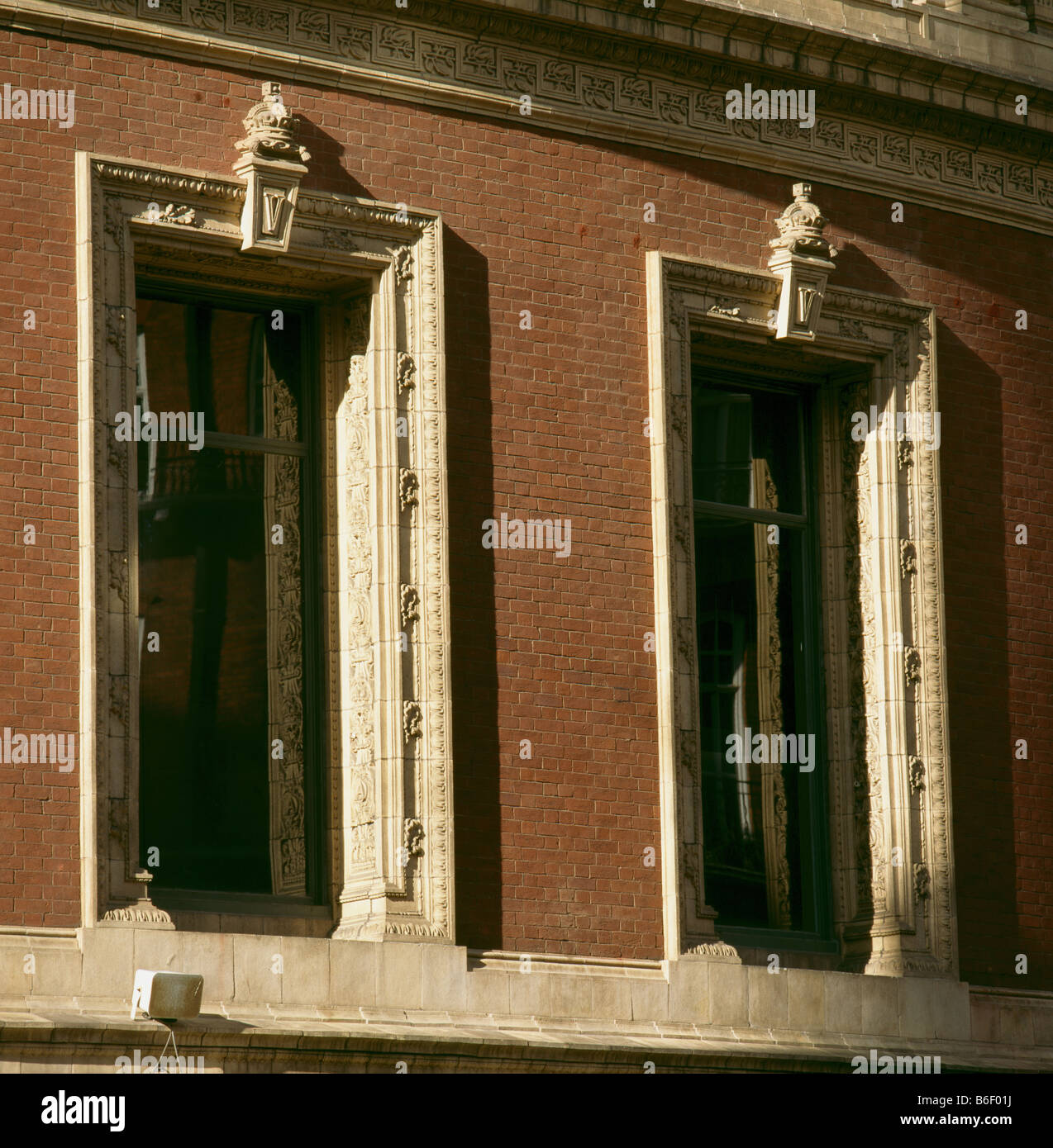 English Victorian Windows Stockfotos & English Victorian Windows Bilder ...