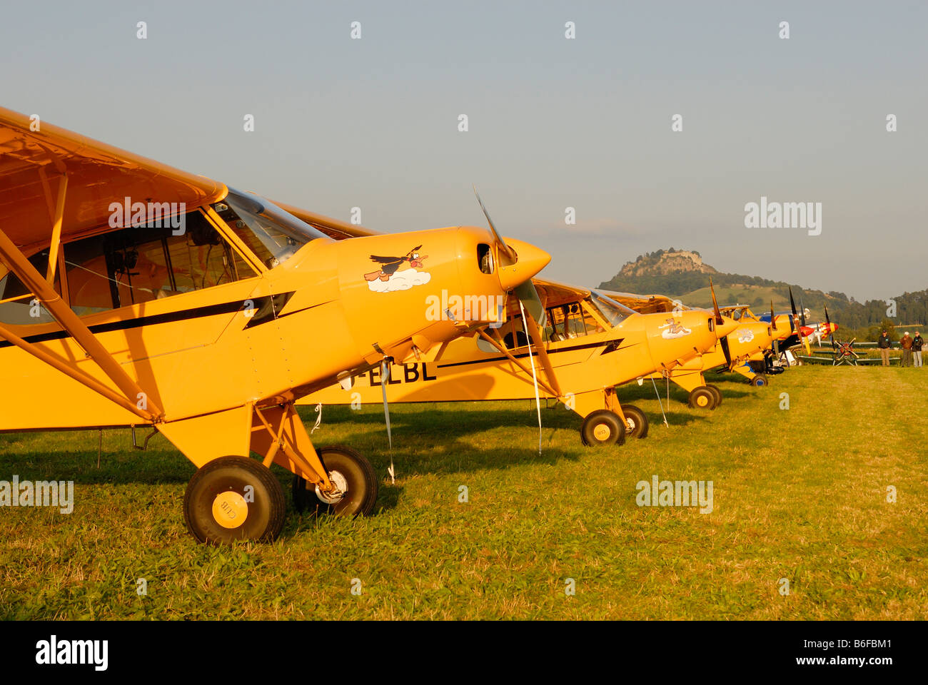 Propeller flugzeug -Fotos und -Bildmaterial in hoher Auflösung – Alamy