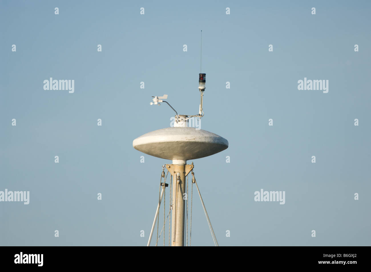 Bootsmast antenne -Fotos und -Bildmaterial in hoher Auflösung – Alamy