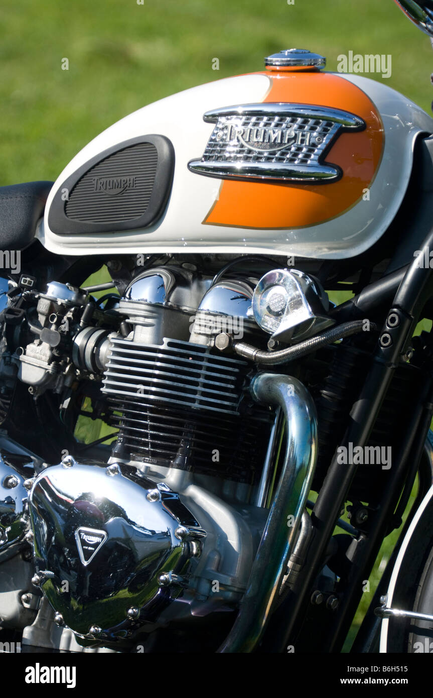 Triumph emblem -Fotos und -Bildmaterial in hoher Auflösung – Alamy