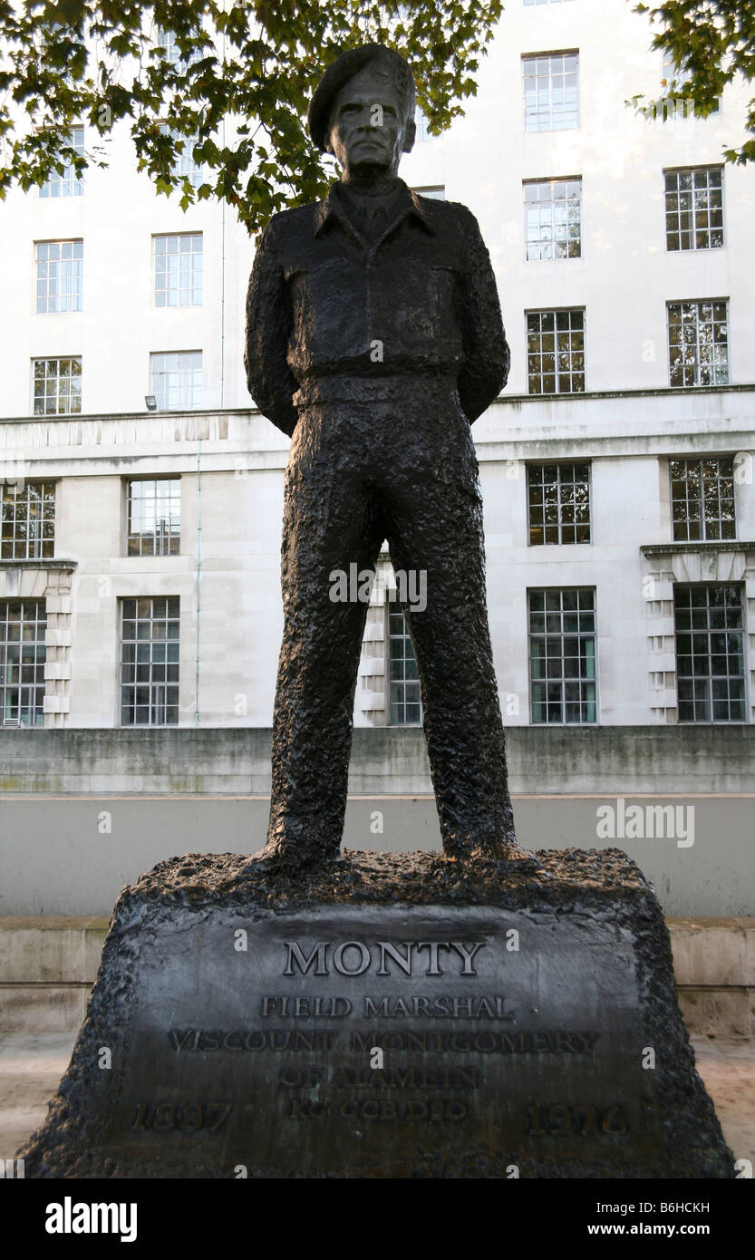 Statue von Feldmarschall Montgomery in Whitehall, London ...