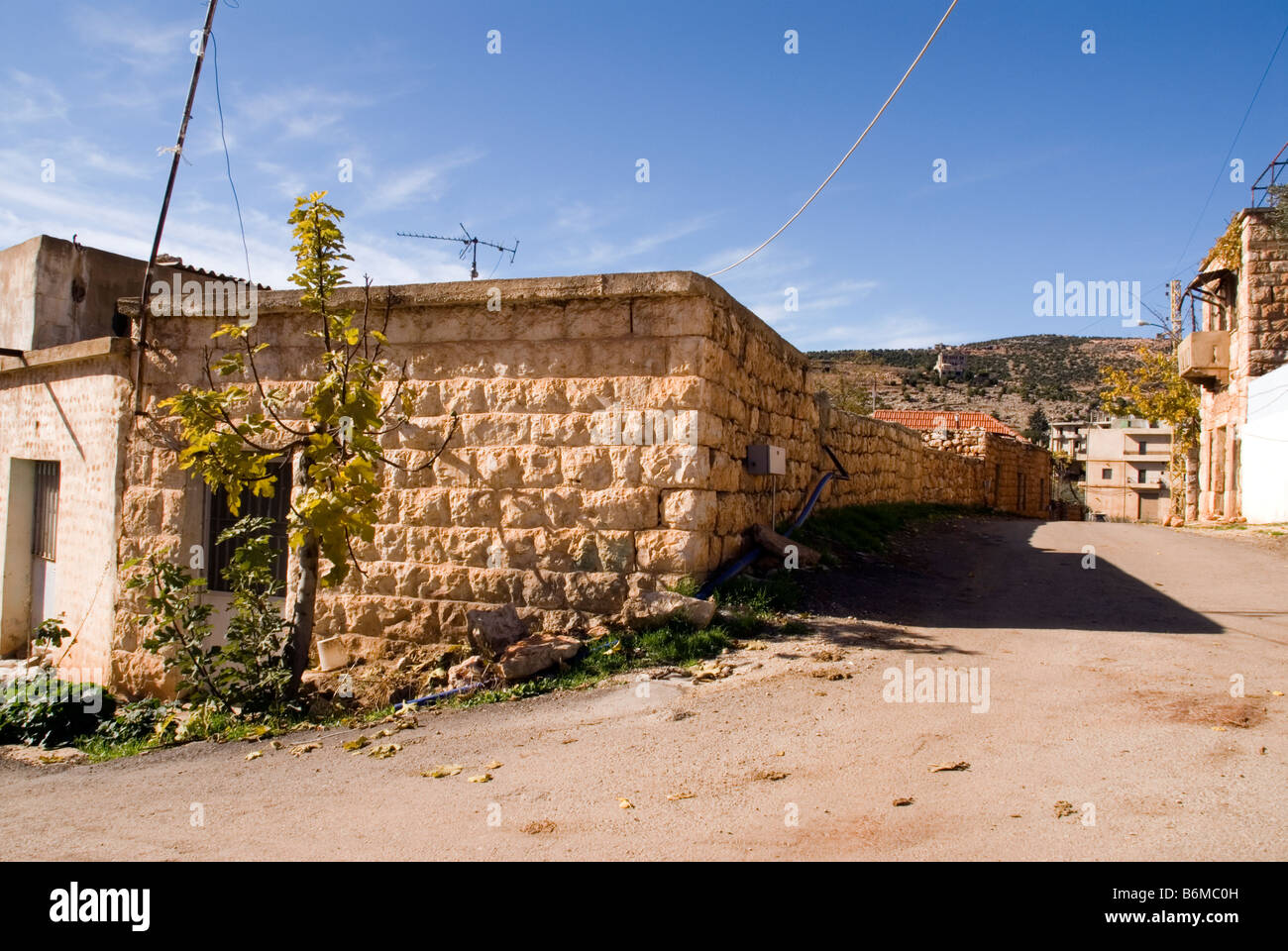 auf der Straße von Deir el Ahmar Dorf Osten Bekaa Tal Baalbek Bereich ...