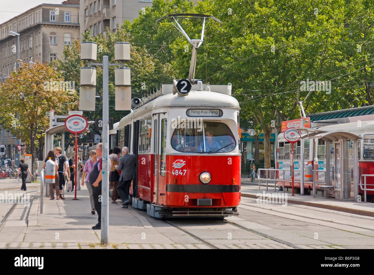 Wiener straßenbahn -Fotos und -Bildmaterial in hoher Auflösung – Alamy