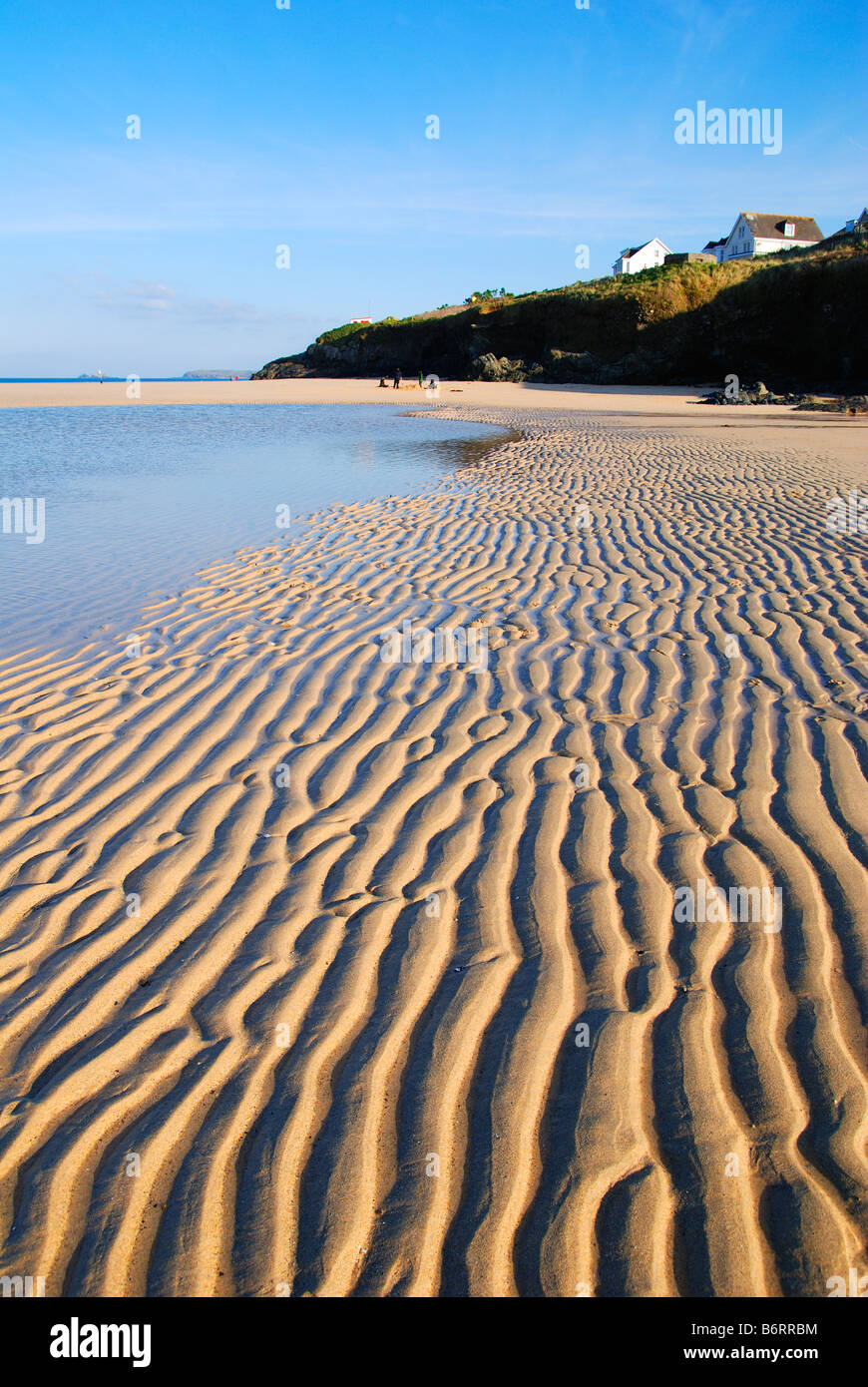 Englisch strand bei ebbe -Fotos und -Bildmaterial in hoher Auflösung ...