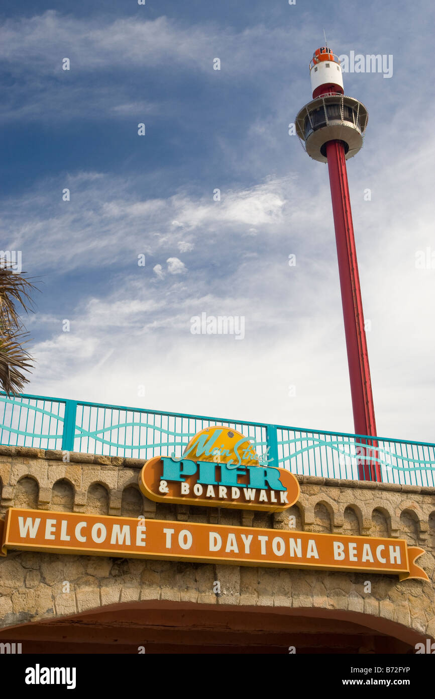 Daytona beach promenade und pier -Fotos und -Bildmaterial in hoher ...