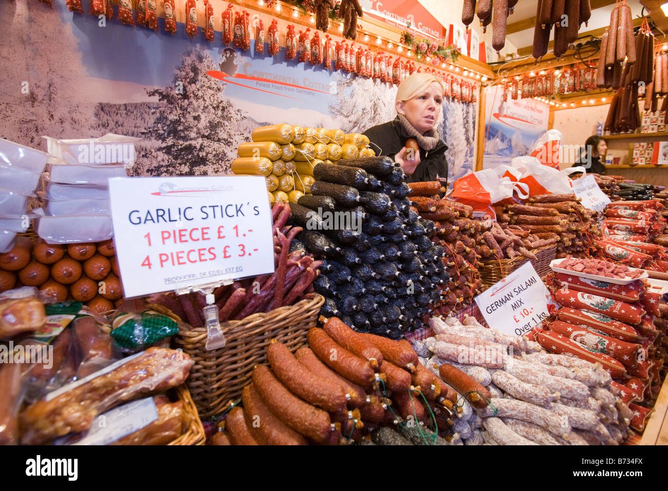 Weihnachtswurst deutsche wurst -Fotos und -Bildmaterial in hoher ...