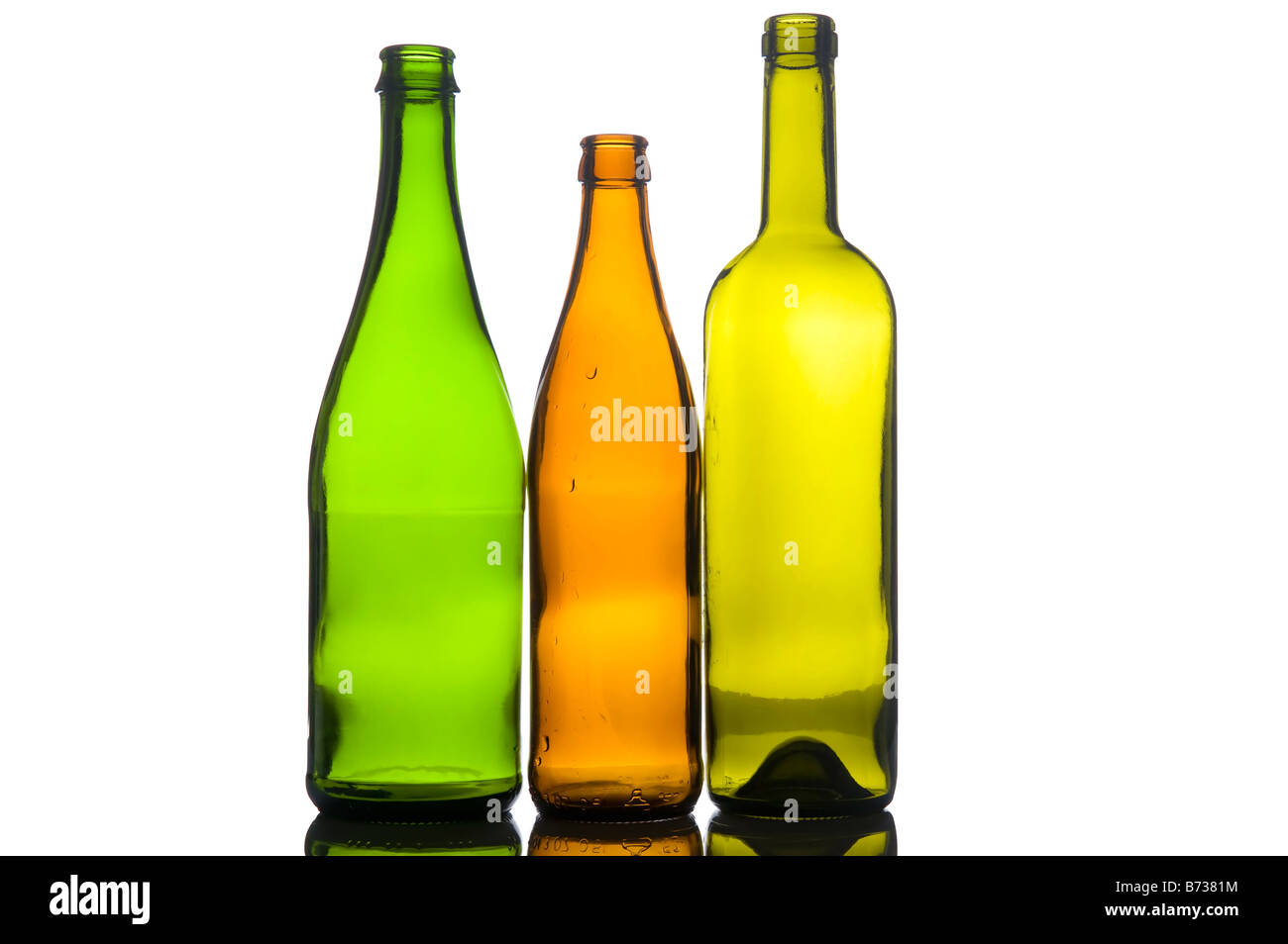 Flasche ausleeren -Fotos und -Bildmaterial in hoher Auflösung – Alamy