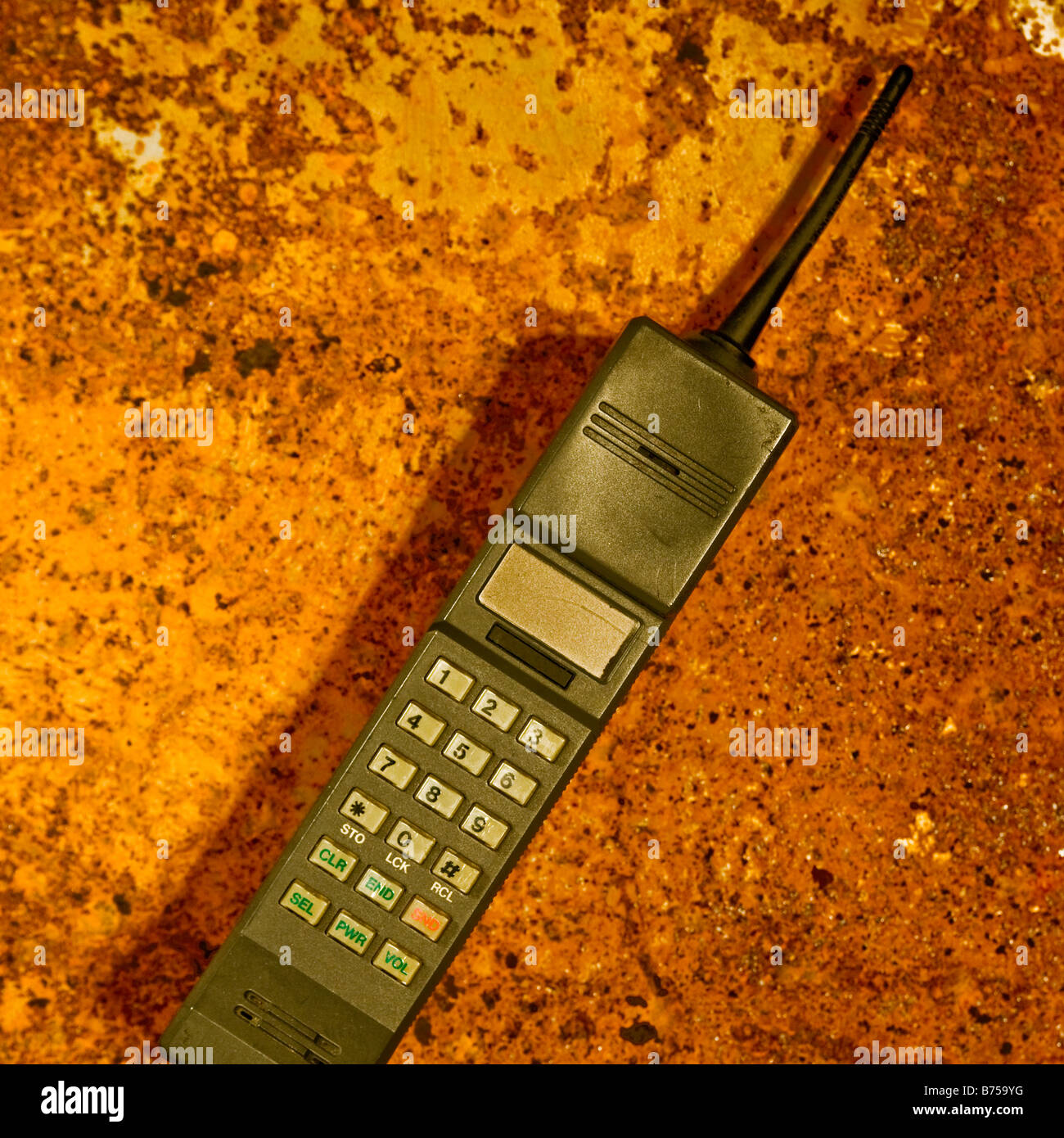 1980s mobile phone -Fotos und -Bildmaterial in hoher Auflösung – Alamy
