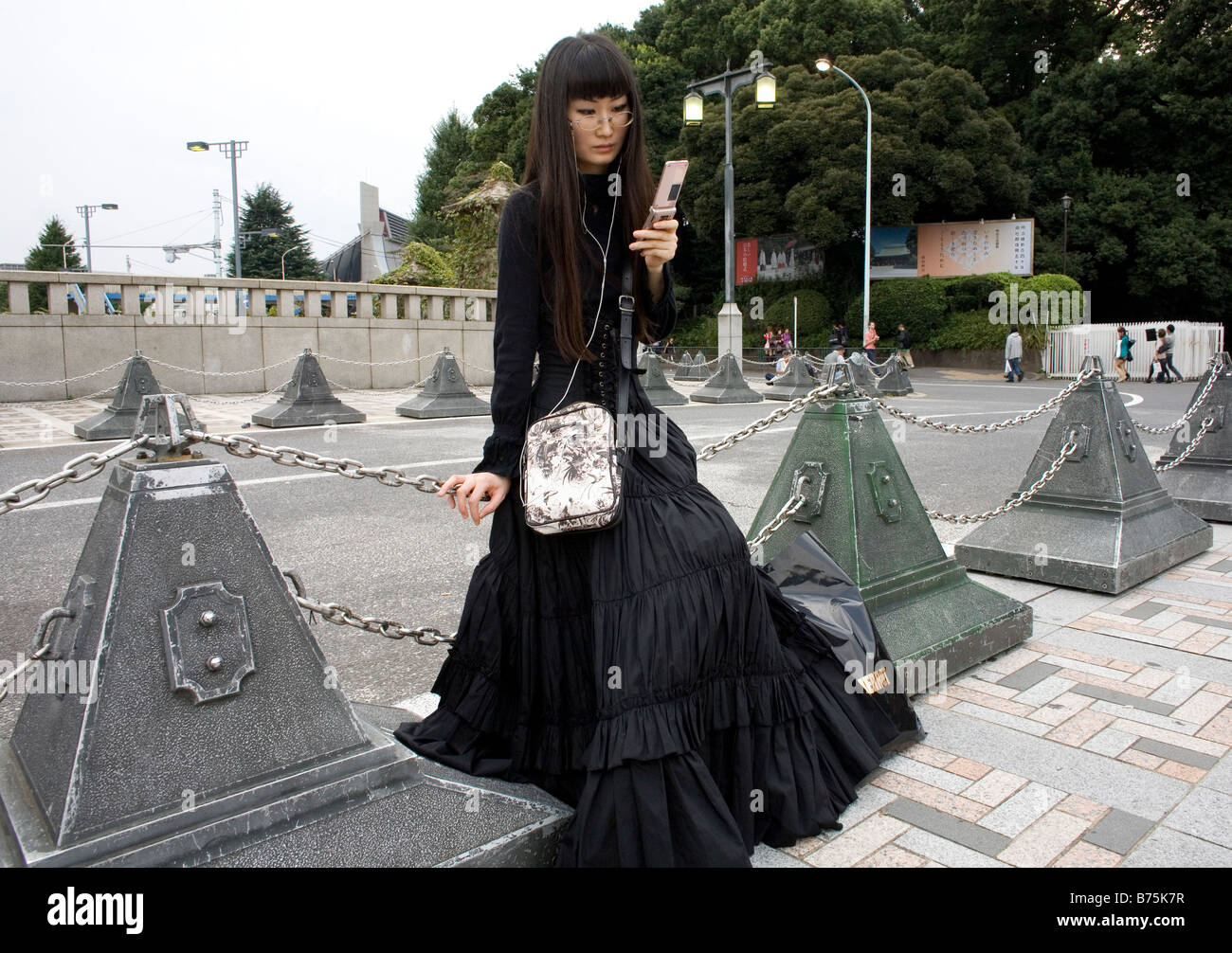 Man gothic style manga style -Fotos und -Bildmaterial in hoher ...