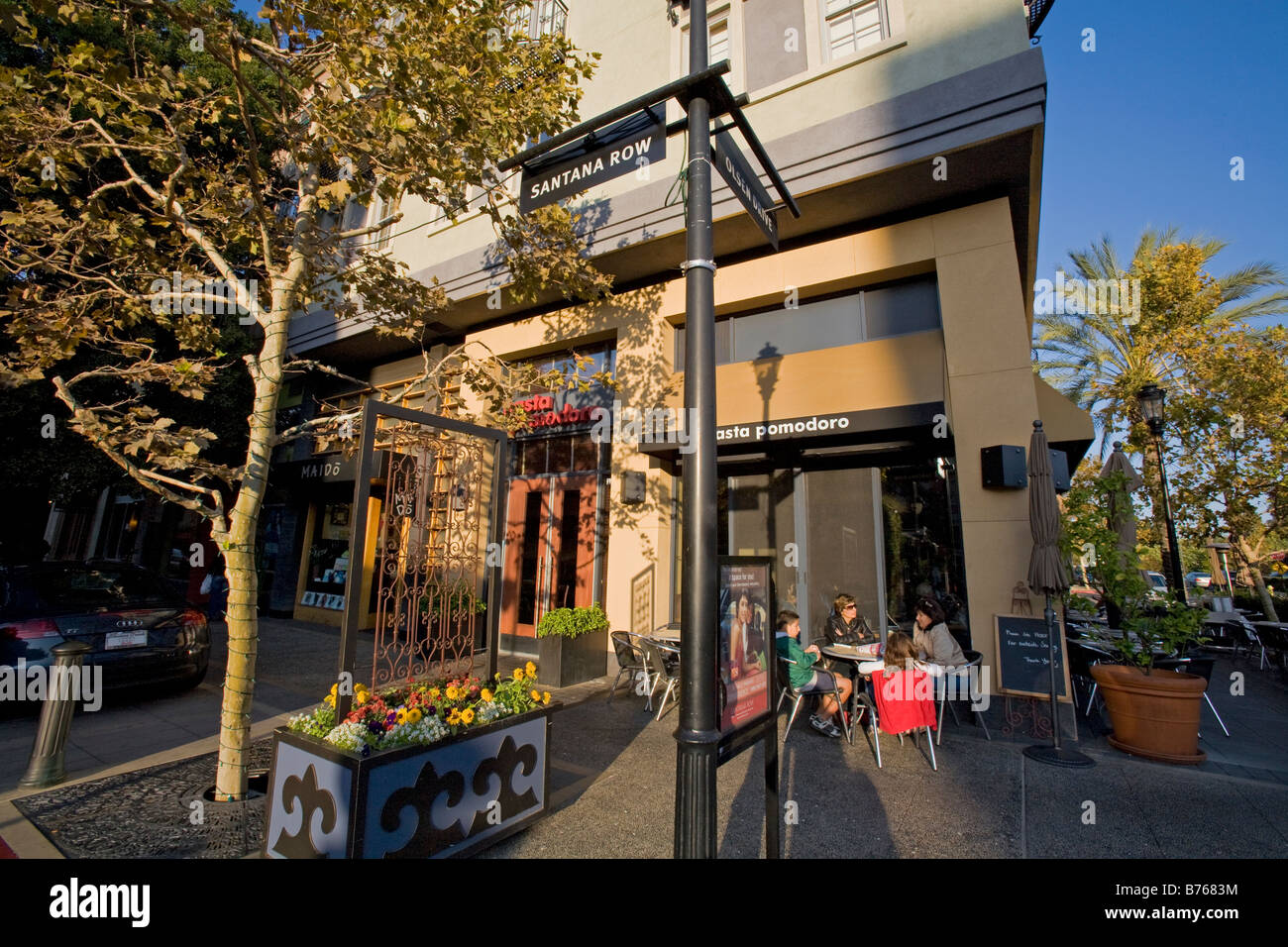 Santana row -Fotos und -Bildmaterial in hoher Auflösung – Alamy
